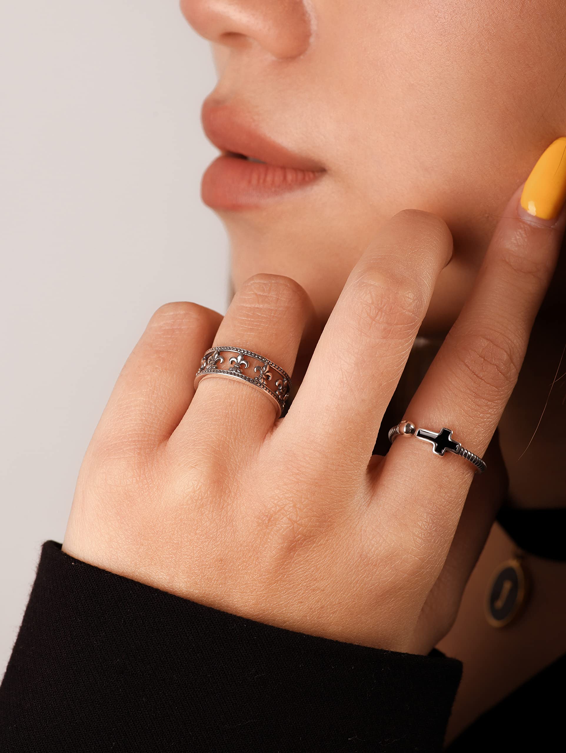 Sacina Gothic Goth Cross Ring, Adjustable Ring, Cross Ring for Women, Gothic Ring, Goth Ring, Halloween Christmas New Year Jewelry Gift For Women