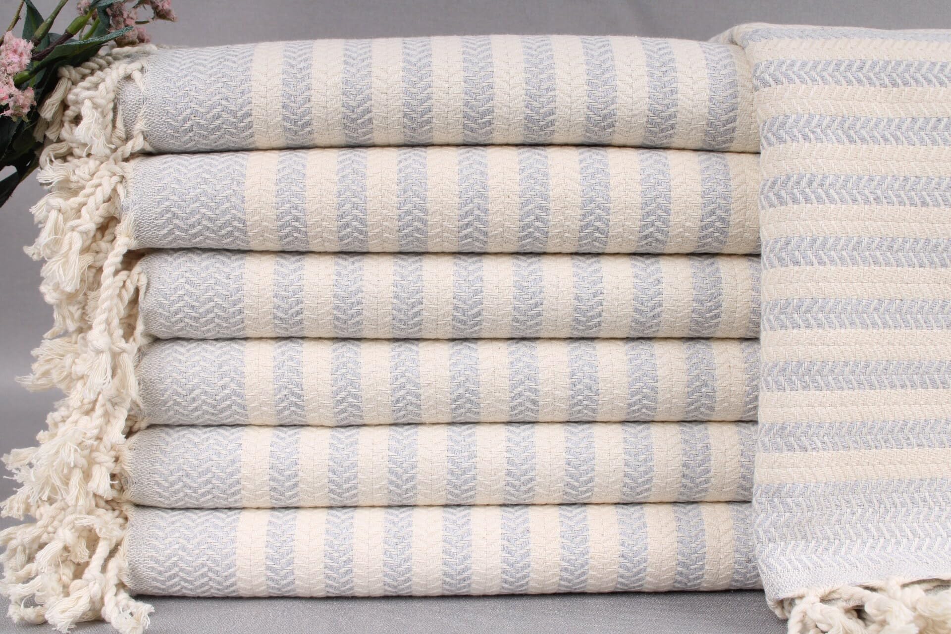 kayra export Turkish Towel, 40x71 Oversized Beach Towels - Beach Blanket 100% Cotton Quick Drying Compact, Soft and Absorbent Travel Towel Gifts for Adults Beach Accessories - Striped (Light Grey)