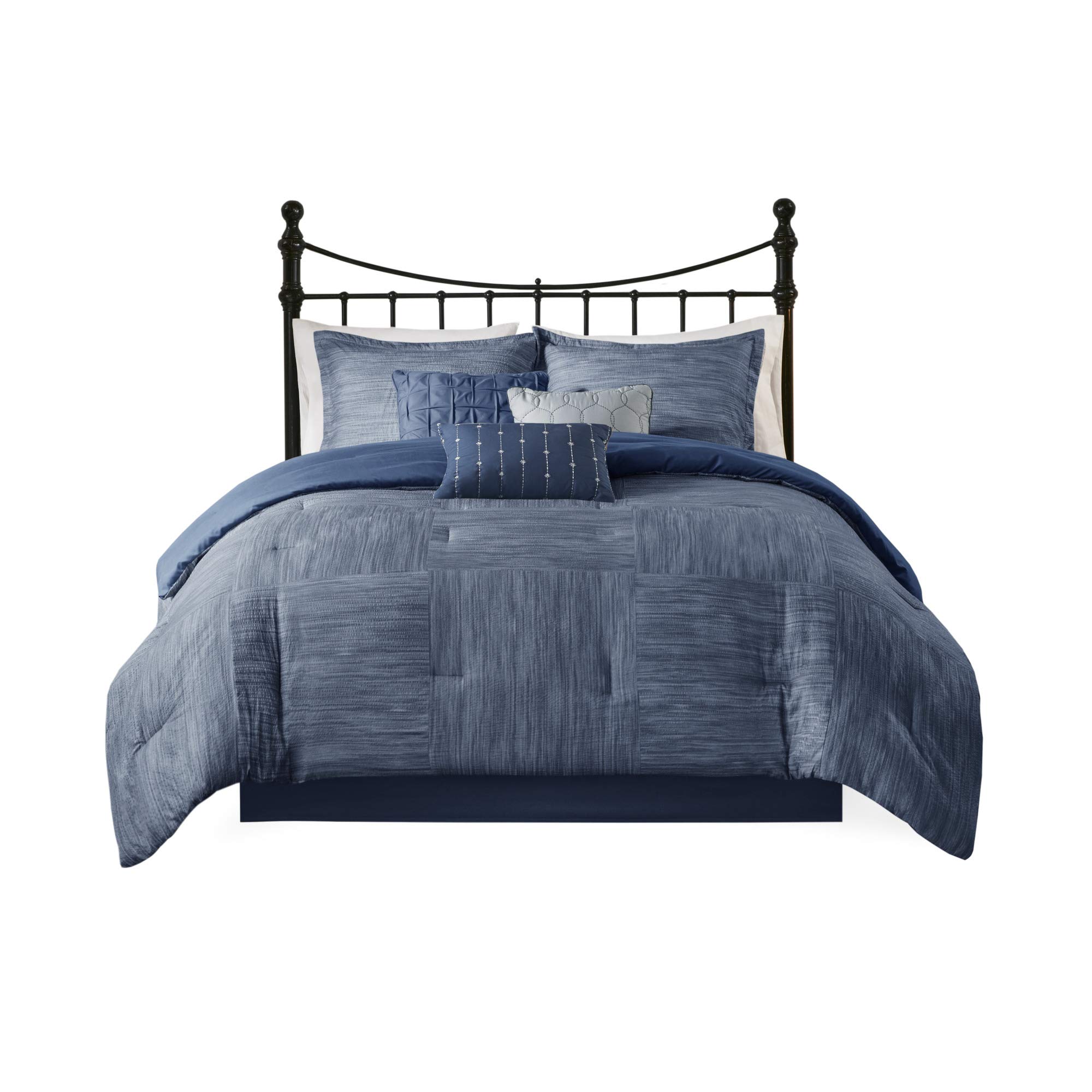Madison Park Walter Comforter-Luxe Seersucker Print Design All Season Down Alternative Bedding, Matching Shams, Bedskirt, Decorative Pillows, California King (104 in x 92 in), Navy