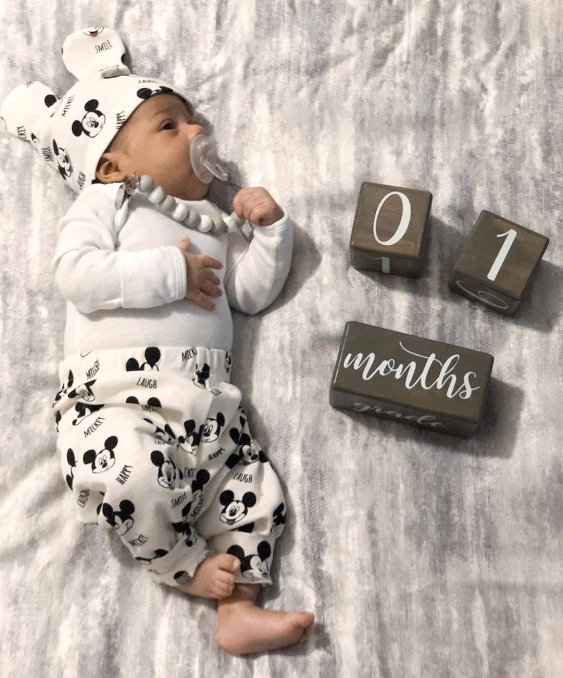 LovelySprouts Premium Solid Wood Baby Milestone Age Blocks + Gift Box | Gray Stained Natural Pine | Weeks Months Years Grade Newborn Photo Props | Pregnancy Gift and Keepsake, Month Photos