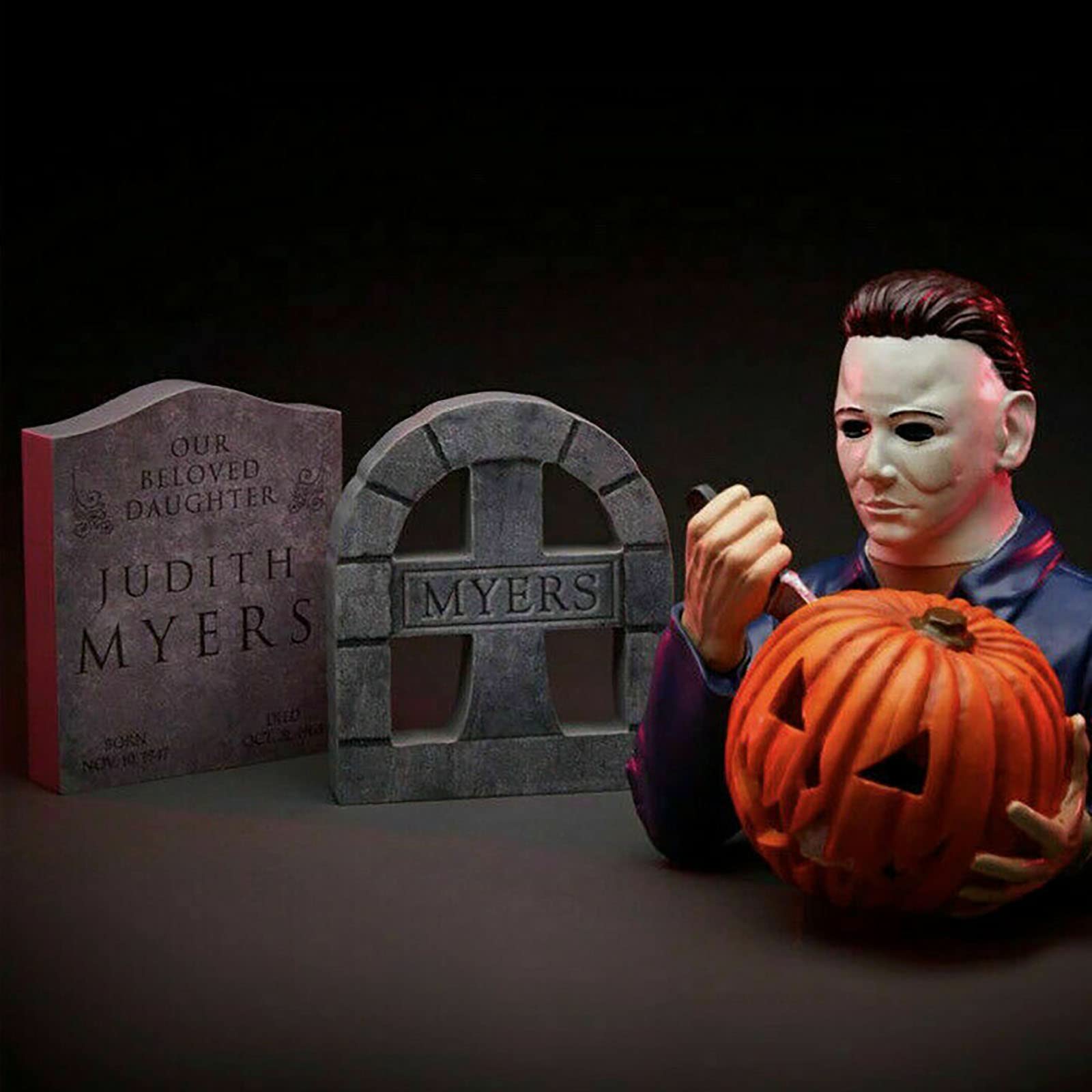 nezababy Light Up Michael Myers Statue Halloween Decoration Sam Trick 'r Treat with Pumpkin Horror Movie Garden Gnomes Decor Resin