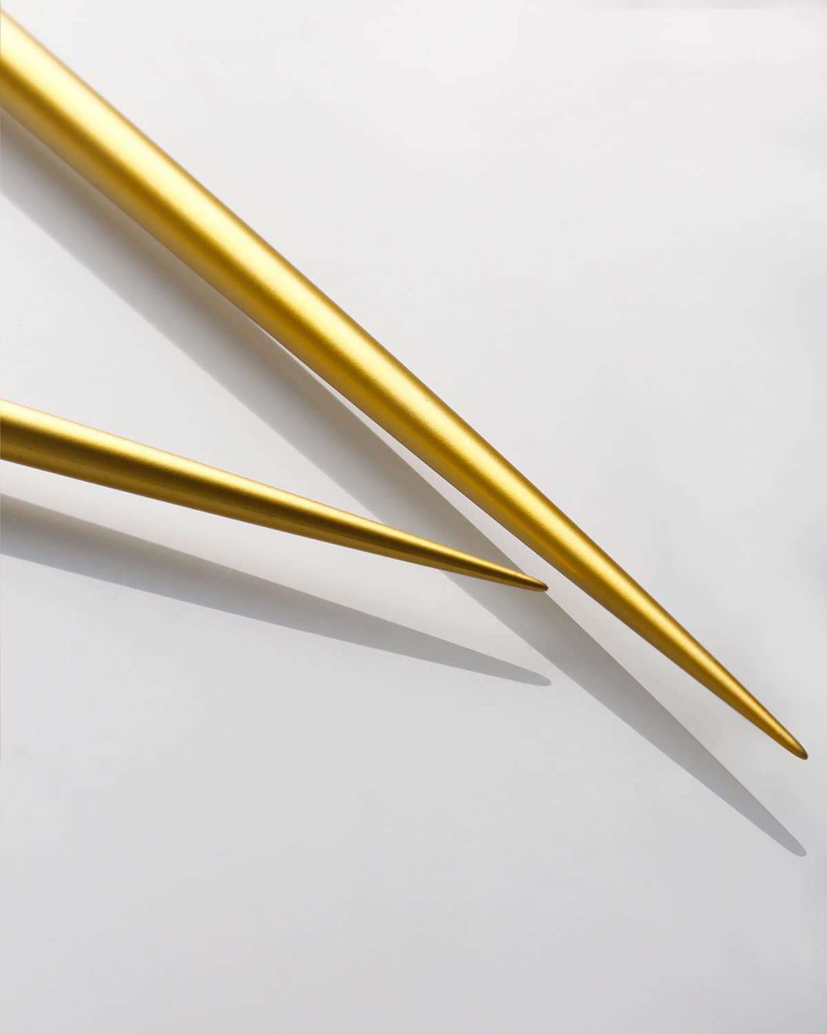 NUTRIUPS Yor Cosplay, Yor Forger Weapon and Earrings, Yor Forger Cosplay Prop Gold