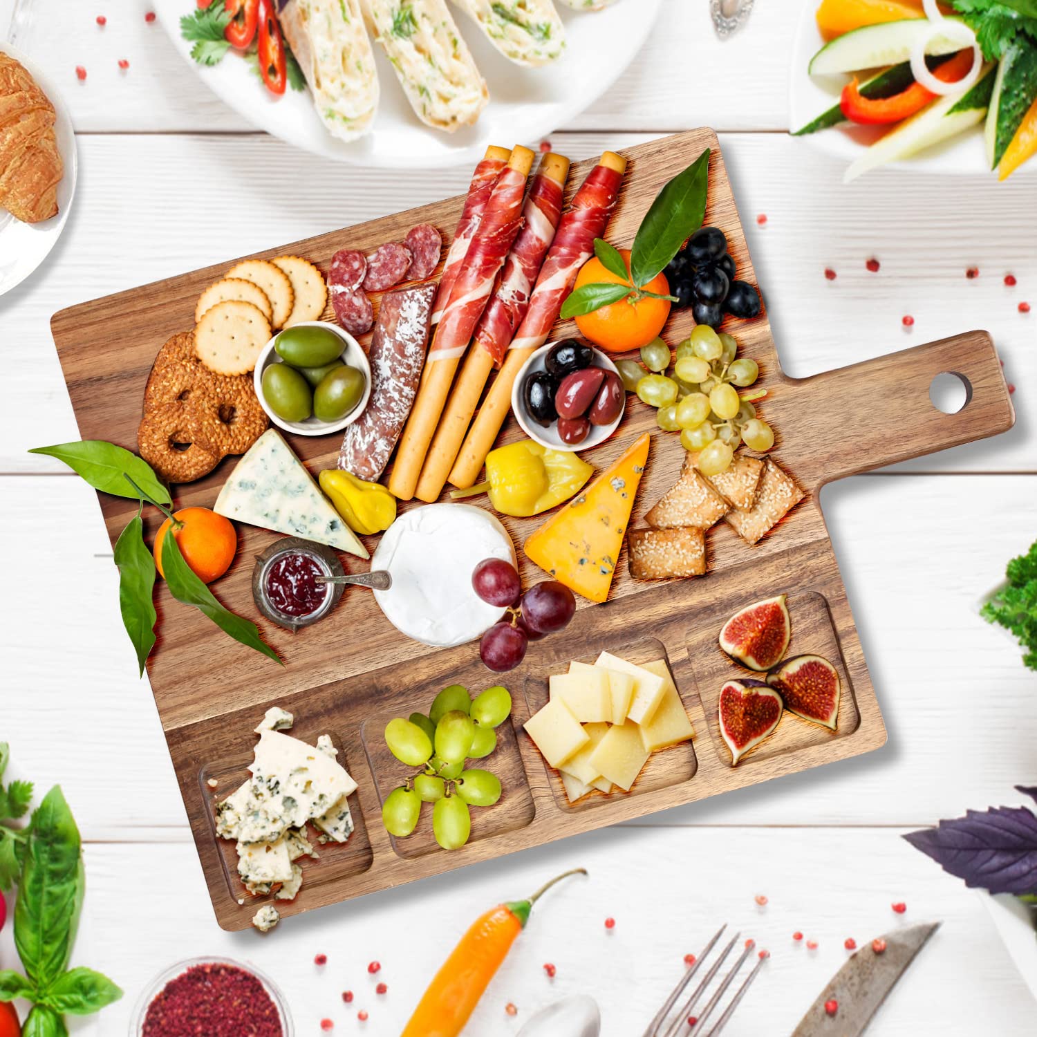 Large 17"x 12" Acacia Wooden Cutting Board With Handle Fruit Charcuterie Platter Boards Wood Serving Cheese Board Best Cutting Boards for Kitchen Meat Chopping Board Butcher Blocks Carving Board