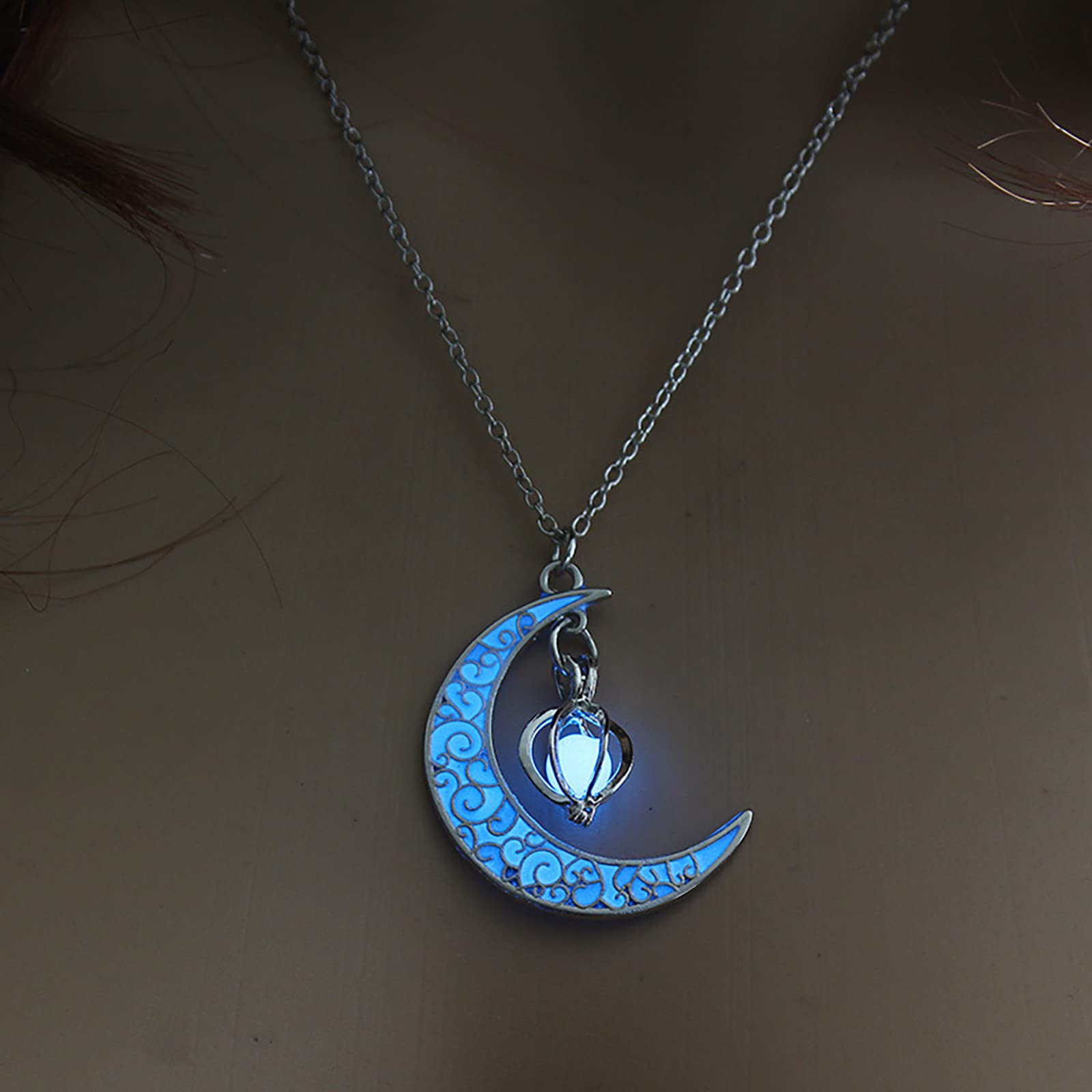 Pendant Necklaces for Women, Hollow Rotating Bead Luminous Moon Pendants, Luminous Enchanted Moonstone Necklace, Birthday Anniversary Jewelry Gift, One Size