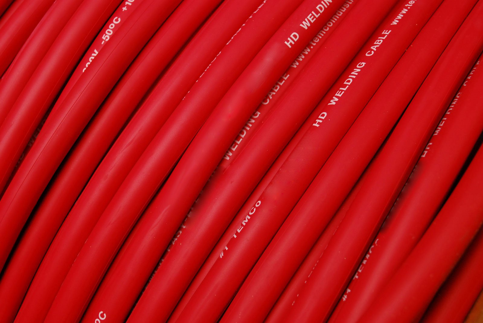 TEMCo INDUSTRIAL WC0181-100' (50' Blk, 50' Red) 2 Gauge AWG Welding Lead & Car Battery Cable Copper Wire Black + RED | Made in USA