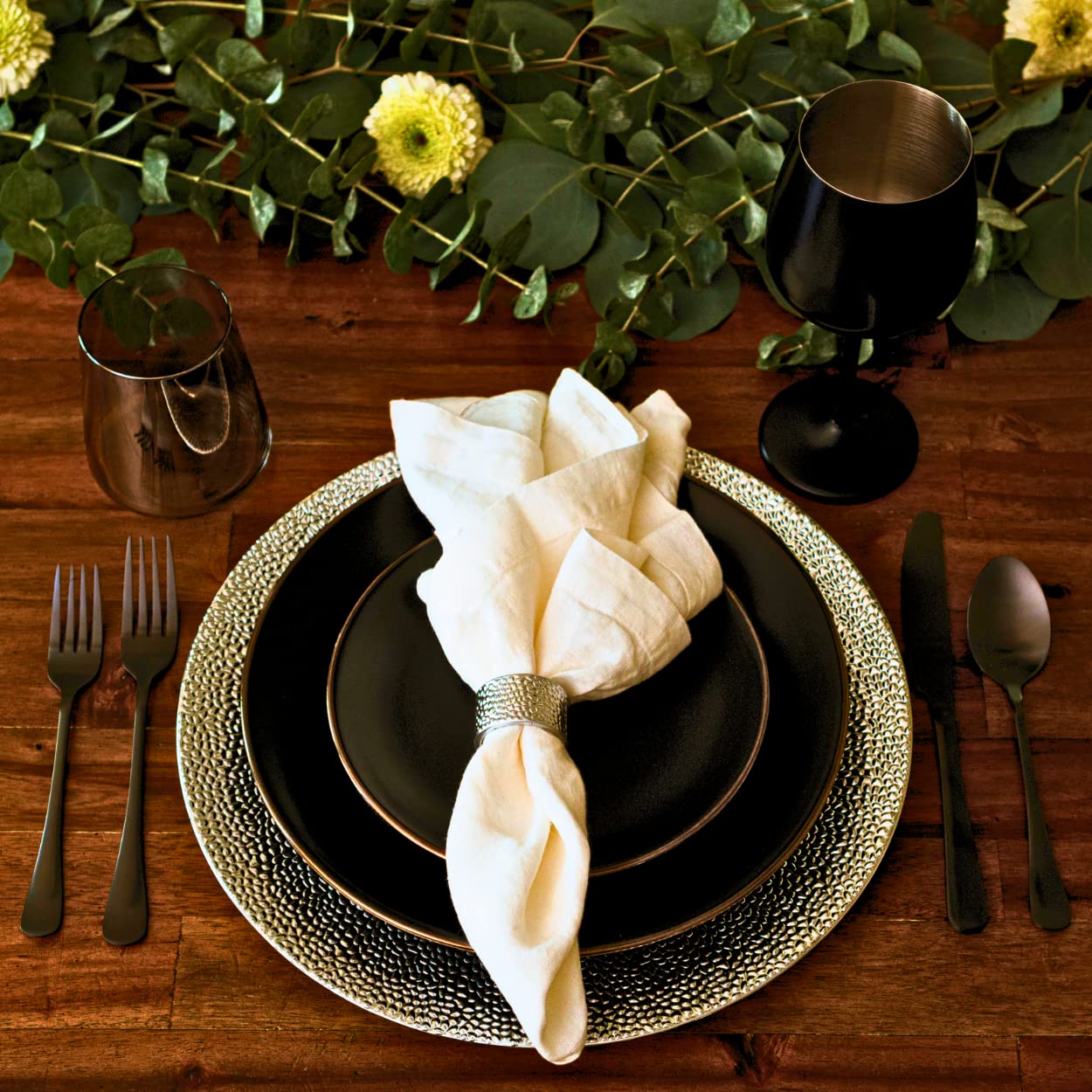 Rickion Charger Plates and Napkin Rings, Set of 6, Silver Chargers for Dinner Plates β Unique, Elegant, Bubble Plate Chargers & Matching Napkin Rings β Thick, Reusable PP Plastic