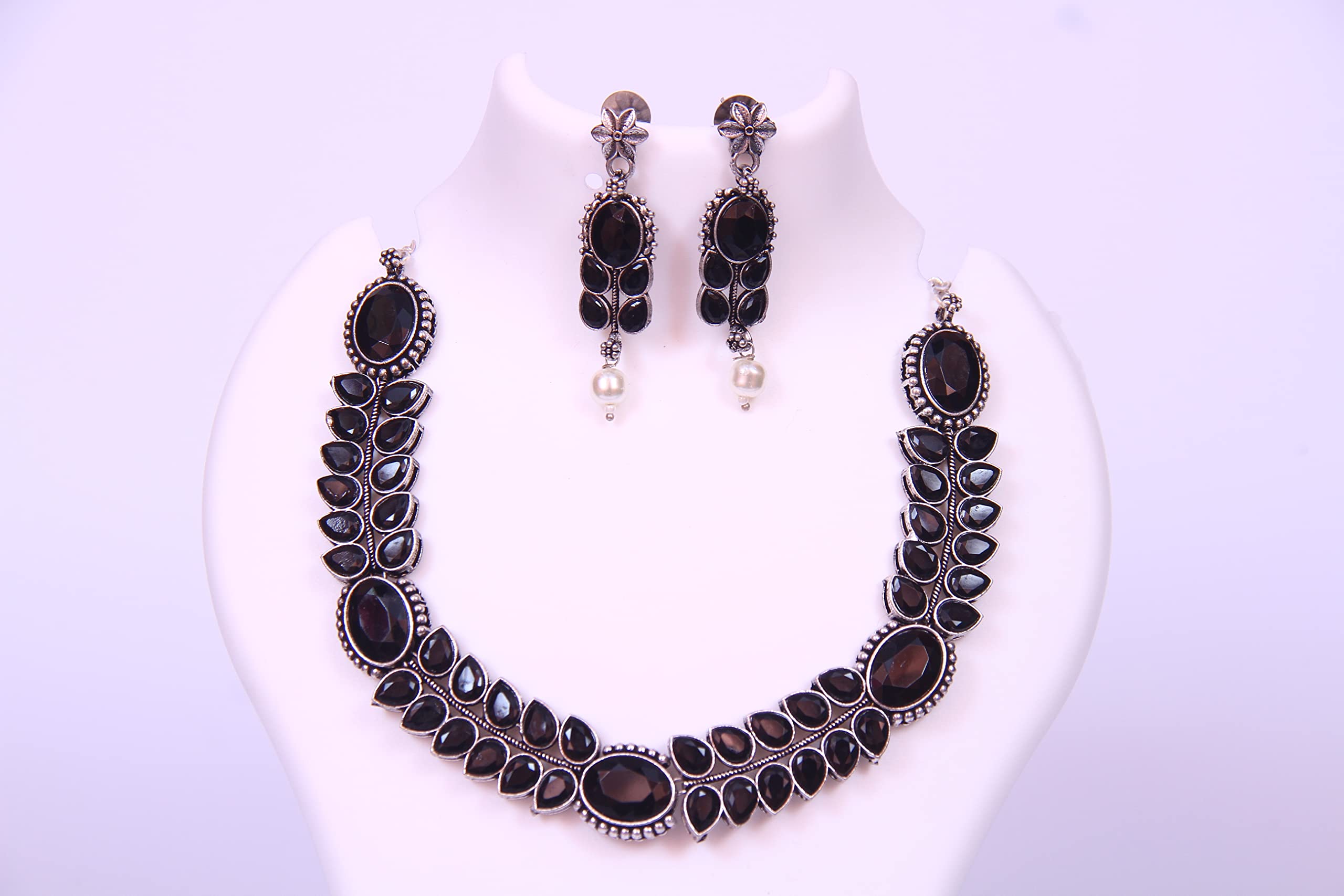 PS Traditional Silver Plated Black Stone Choker Leaf Style Wedding Jewelry Set for Women