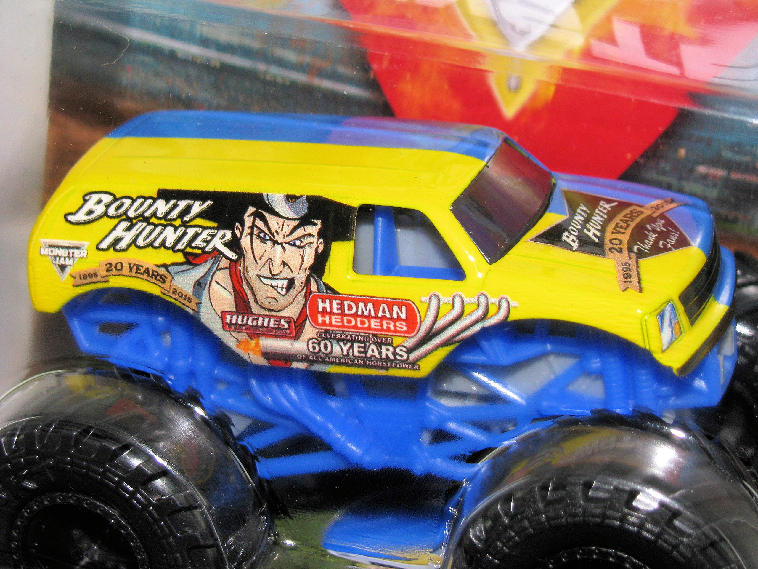 Monster Jam 2020 Spin Master 1:64 Diecast Monster Truck with Wristband: World Finals Bounty Hunter