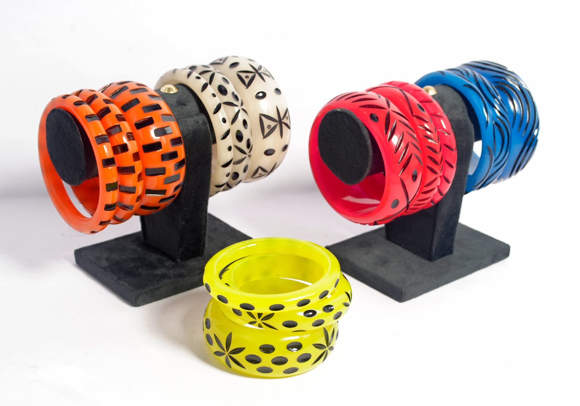 Pure Hands Lambent Oomph - Charming Set of 3 Bangles (Halloween Style) with Sparkling Colors of Yellow (Inner Diameter: 75 MM)