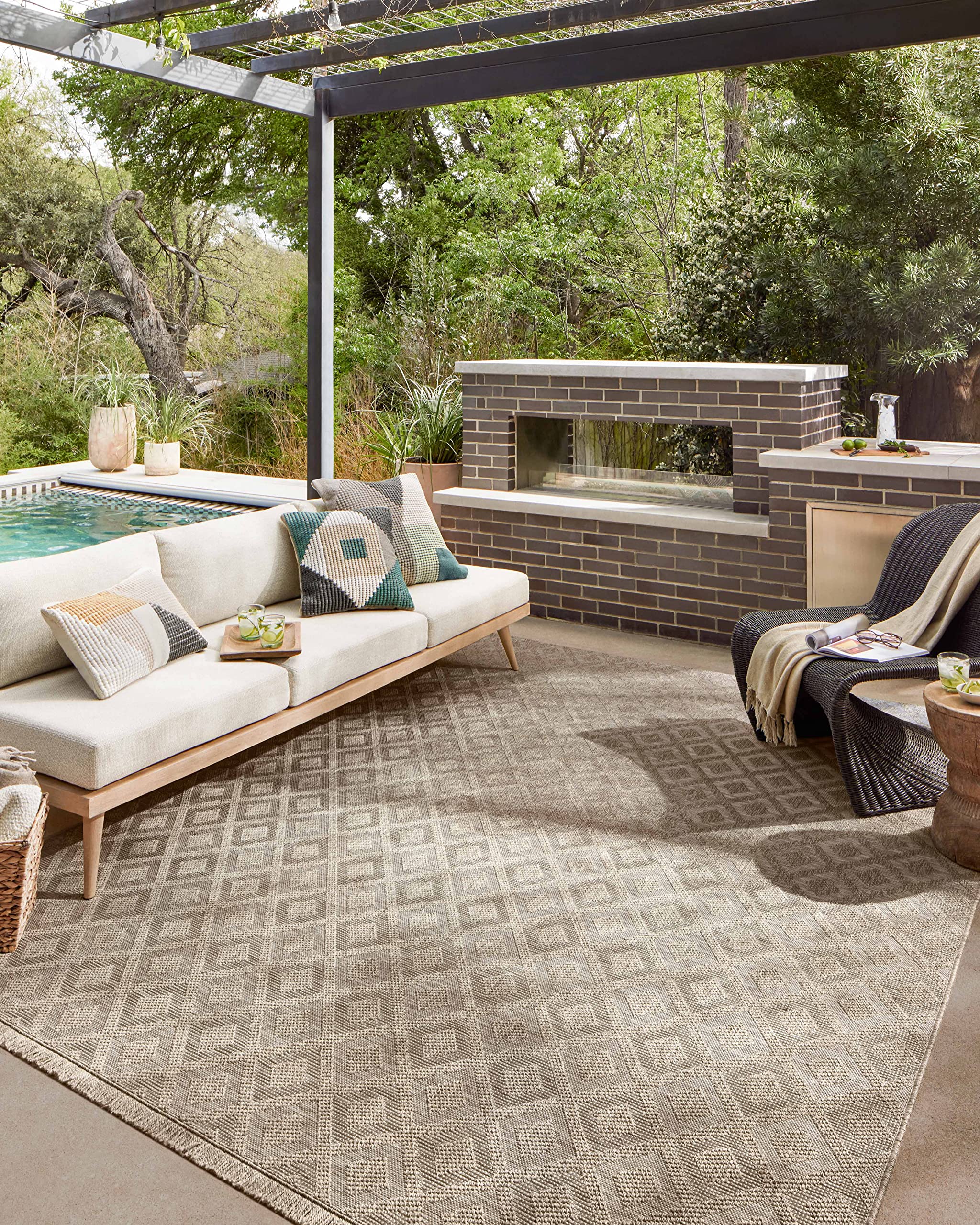 Loloi II Dawn Collection Indoor/Outdoor DAW-07 Light Brown 8'-10" x 12'-2" Area Rug