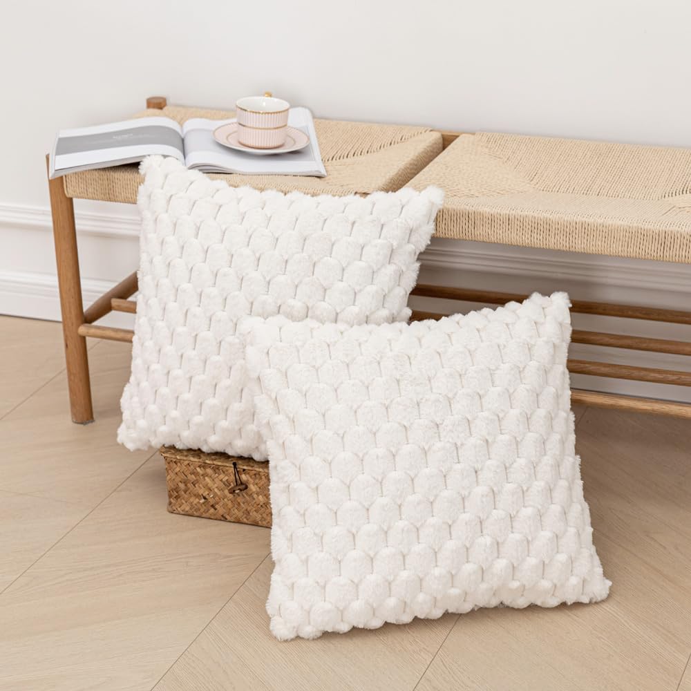 Komollocoe Faux Fur Decorative Throw Pillow Covers for Couch Boho Farmhouse Soft Fluffy Pillow Covers 20x20 Pack of 2 (20x20 Inch (Pack of 2), Cream White)