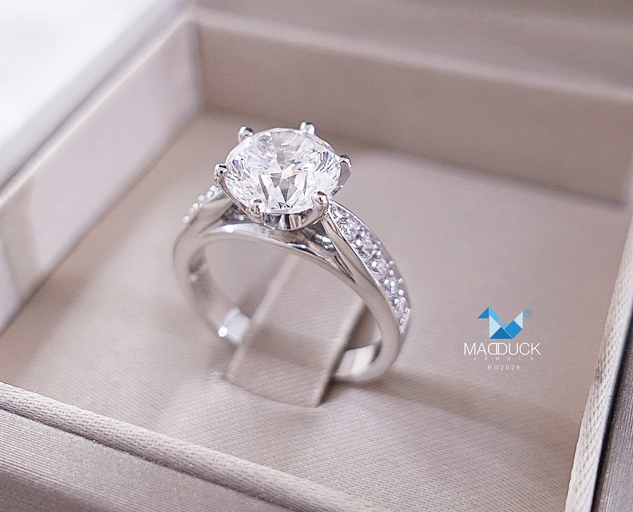 Mad Duck Jewels RG2026 CZ Diamond Sterling Silver Ring with Rhodium Plated (5.5)