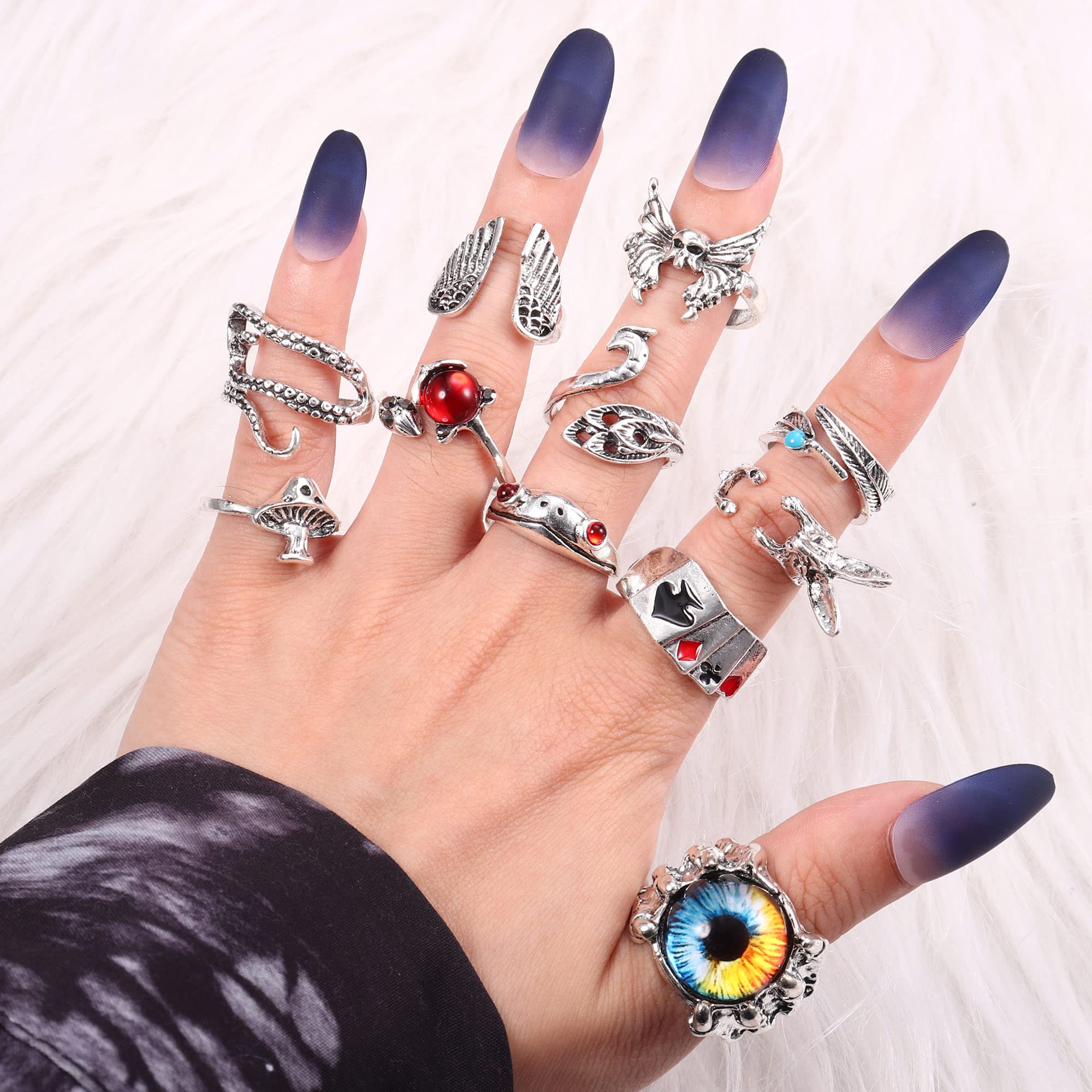 Sanfenly Goth Punk Rings for Men Women, Vintage Cool Punk Chain Rings Gothic Full Finger Ring Statement Stackable Skull Snake Butterfly Cross Eboy Emo Aesthetic Rings Set