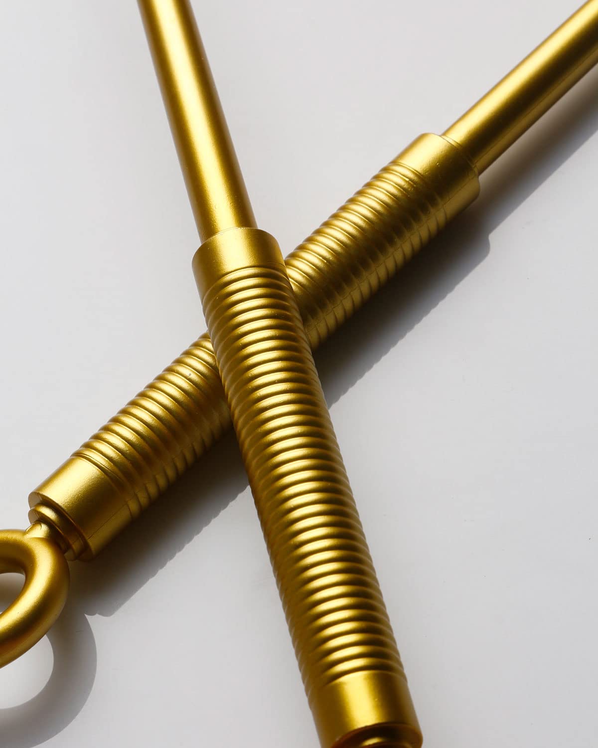 NUTRIUPS Yor Cosplay, Yor Forger Weapon and Earrings, Yor Forger Cosplay Prop Gold