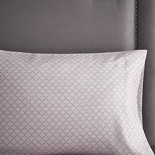 Madison Park Essential Madeline Cozy Bed in A Bag Comforter with Bonus 2 Complete Sheet Set, Jacquard Medallion Damask Design, All Season Cover, Decorative Pillow, Queen(90"x90"), Purple