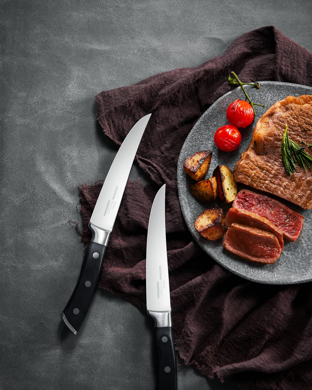 OAKSWARE Steak Knives Set of 8 with Walnut Block, 5 inch Non Serrated Steak Knife Set, 8 Pieces Straight Edge Kitchen Steak Knives - Forged German Steel - Full Tang Handle