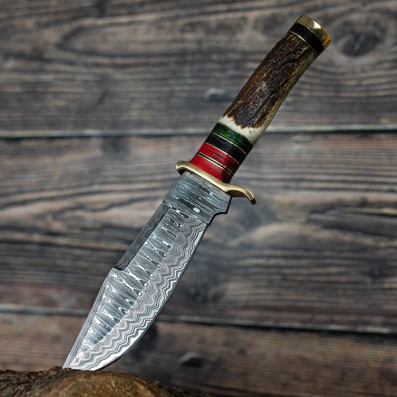 PSK158 - Handmade Damascus Steel Hunting Knife, Stag Horn Handle With Leather Sheath GIFT