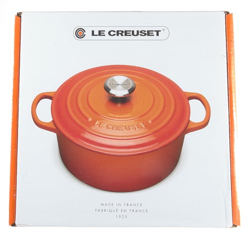 Le Creuset Signature Cast Iron Round Casserole, 22 cm - Satin Black