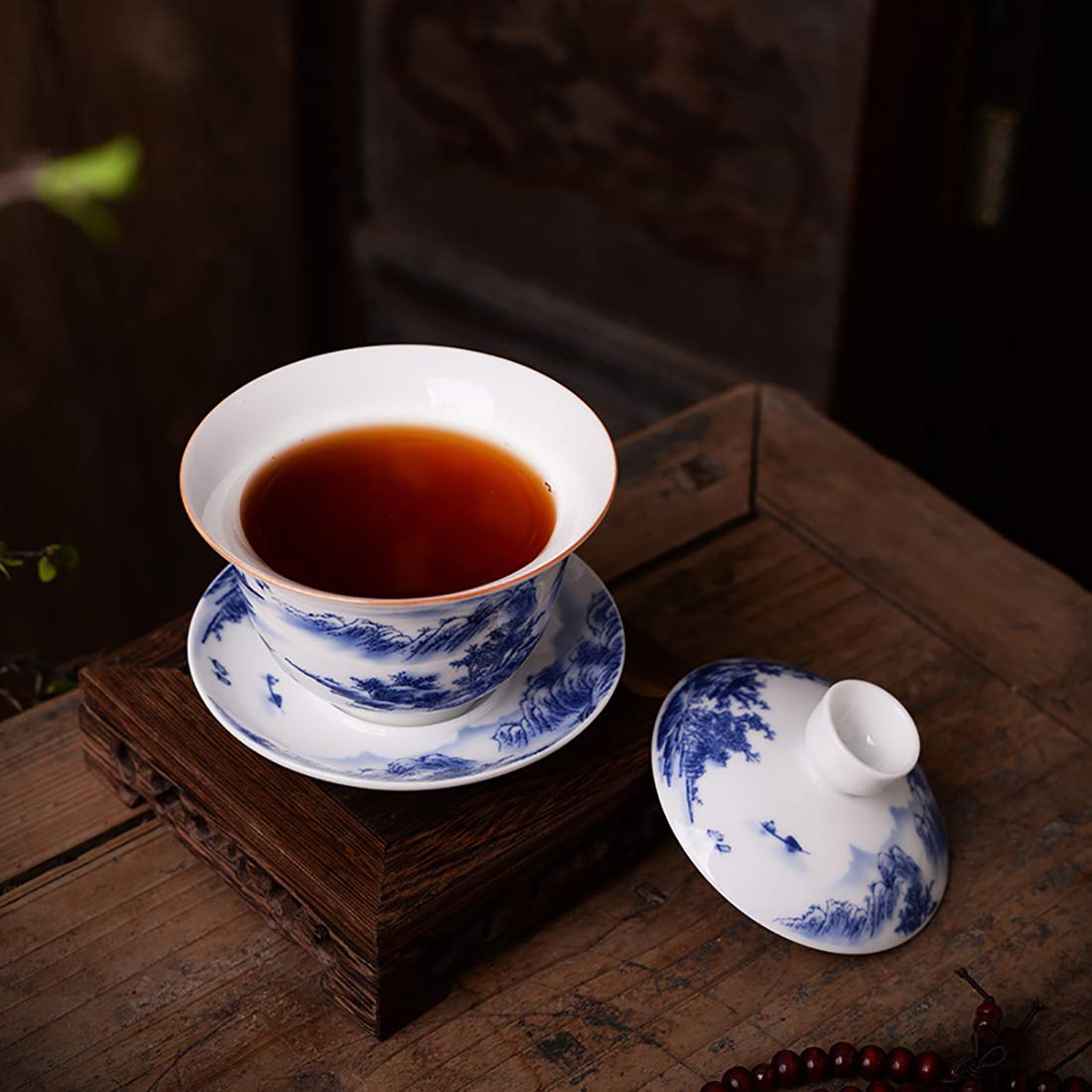 MULHUE Teacups set,Chinese Traditional Teaware Blue and White Porcelain Gaiwan Kungfu Tea bowl with Lid and Saucer - 180ml,Landscape