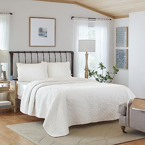 Laura Ashley Felicity Collection Quilt Set-100% Cotton, Reversible, All Season Bedding with Matching Sham(s), Pre-Washed for Added Softness, King, White