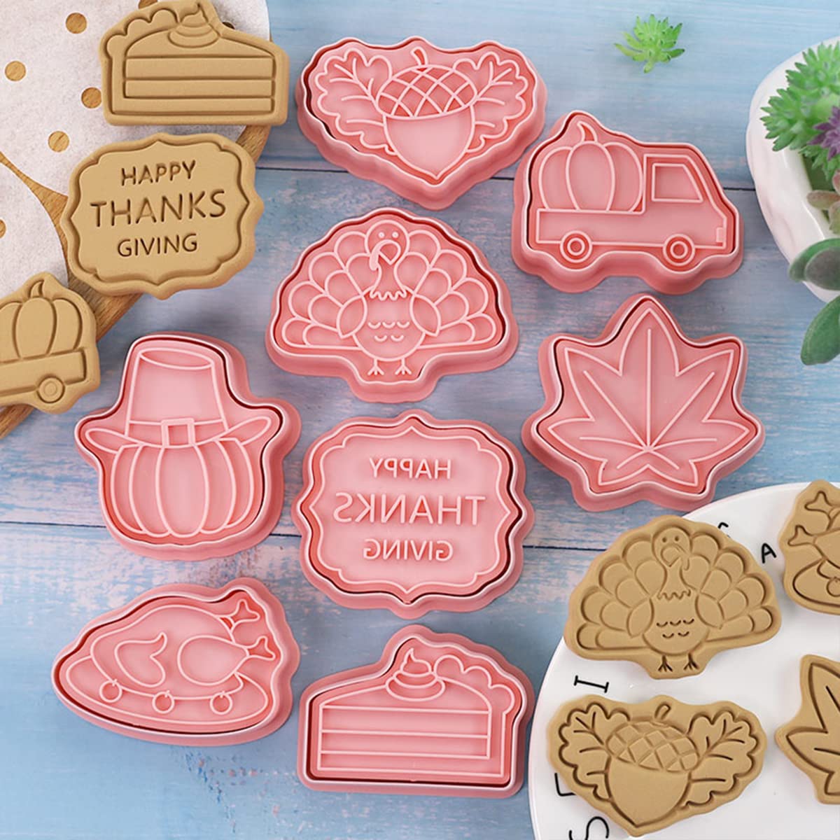Pink PP Material Thanksgiving Day Cookie Cutters, 8 Pcs Theme Set Embossing Dies and Plunger Dies for Fondant Cookies Pastry Cheese Baking(Grateful)