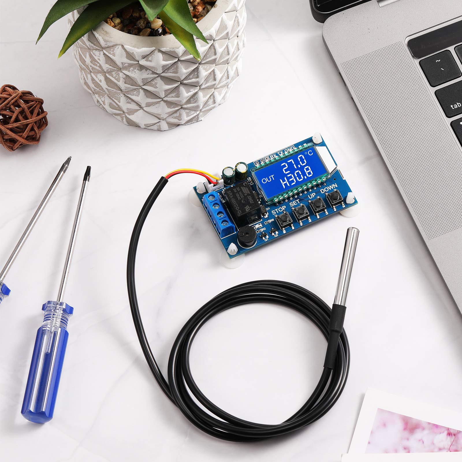 Weewooday DS18B20 1 m/ 3.2 Ft Digital Temperature Thermal Cable Waterproof Probe Sensor -55°C to +125°C, Compatible with Arduino/Raspberry Pi(15 Pieces)