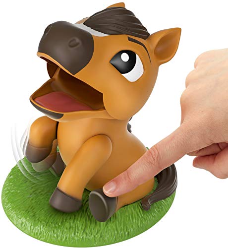 Mattel Games Spirit STACKIN’ Apples Kids Game, Treat-Stacking Challenge with Hungry Horse for 2 3 or 4 Players 5 Years Old & Up