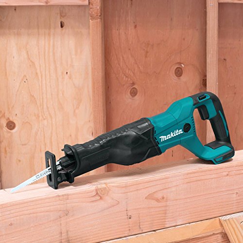 Makita XT442 18V LXT 3.0 Ah Lithium-Ion Cordless Combo Kit (4 Piece)