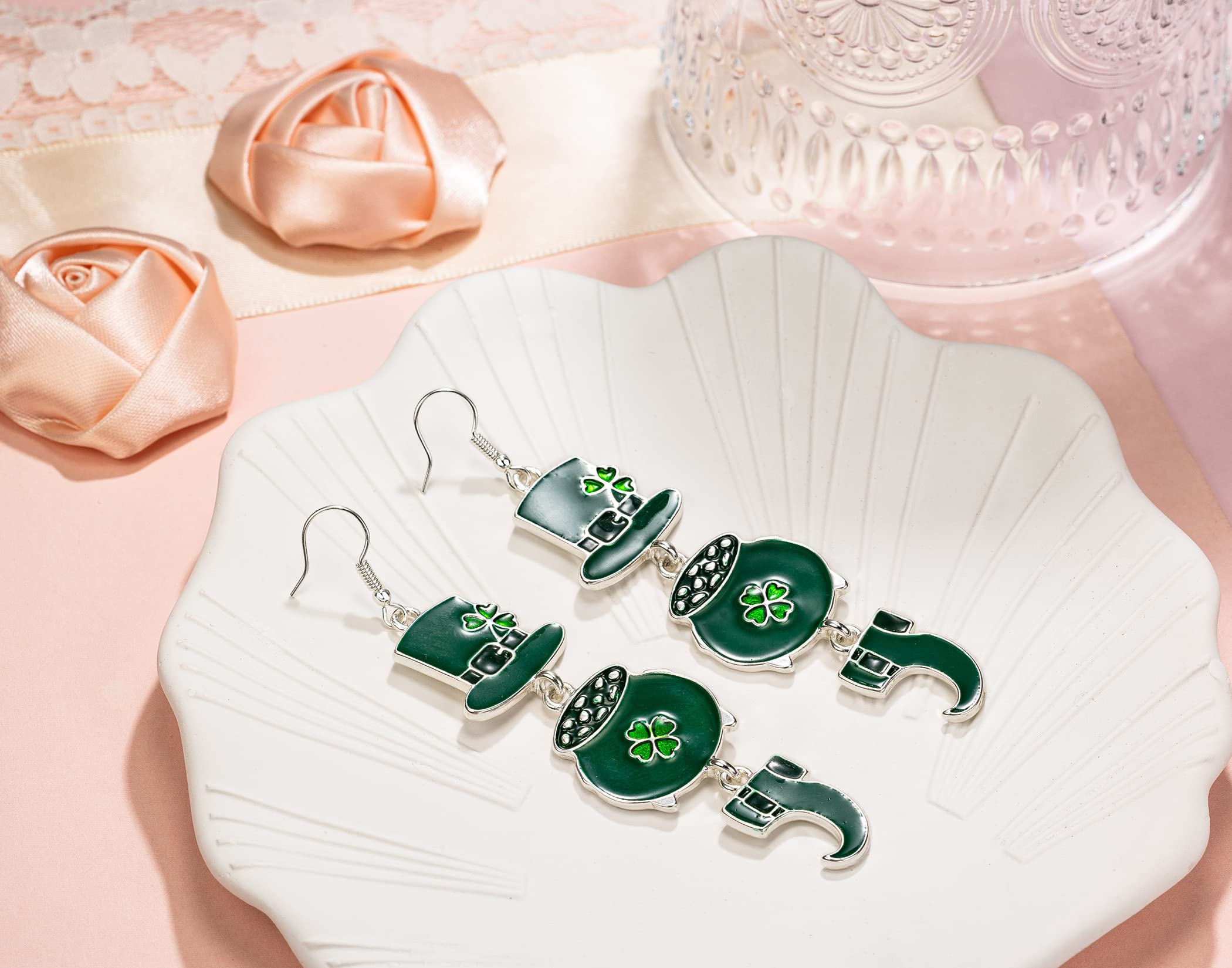 St. Patrick's Day Earrings for Women Shamrock Dangle Earrings Multi Green Silver Plated 4-Leaf Clover Gifts Holiday Party Decorations Accessories