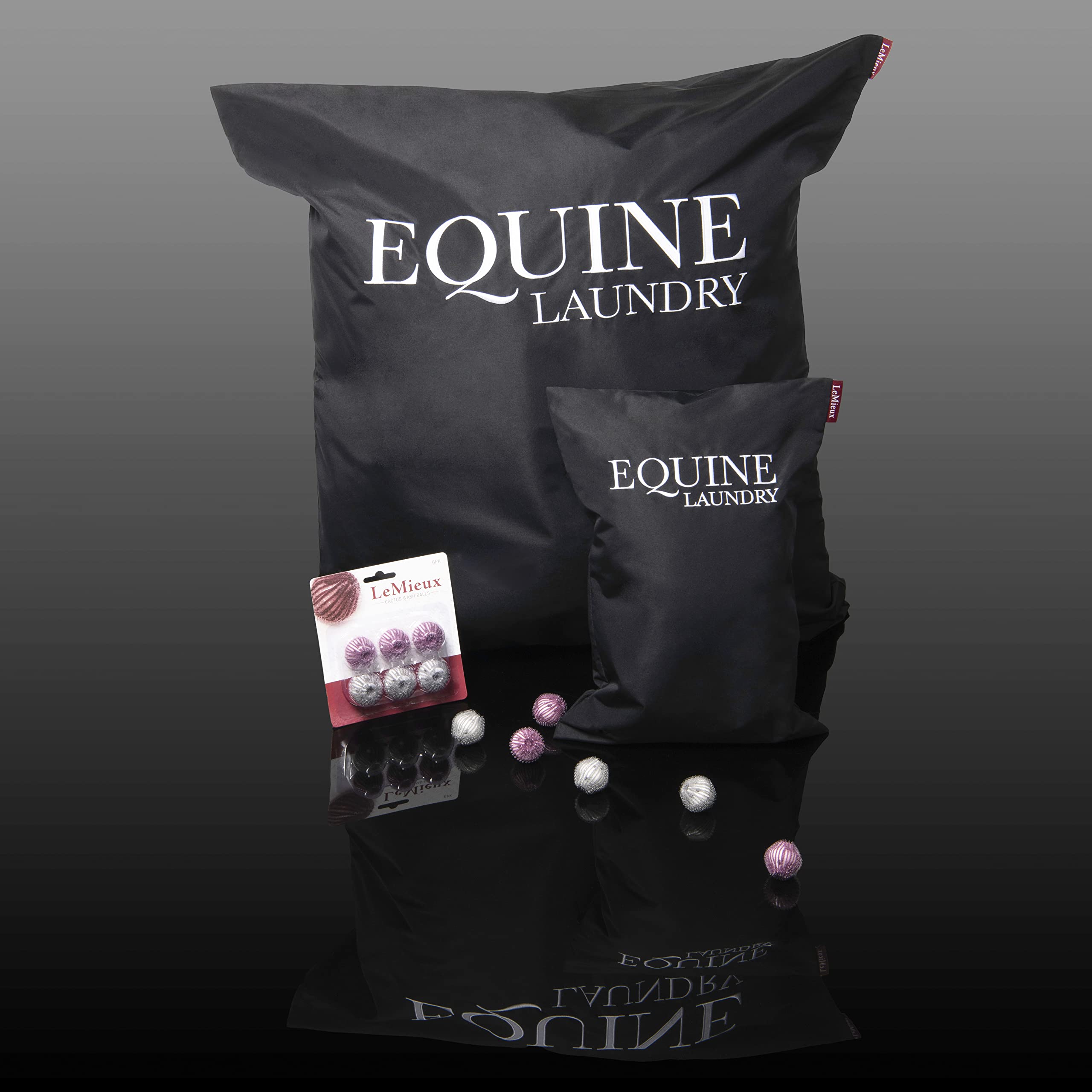 LeMieux Laundry Wash Bag in Black Prevents Horse Hair Blocking Washing Machine - 75 x 80 cm Large