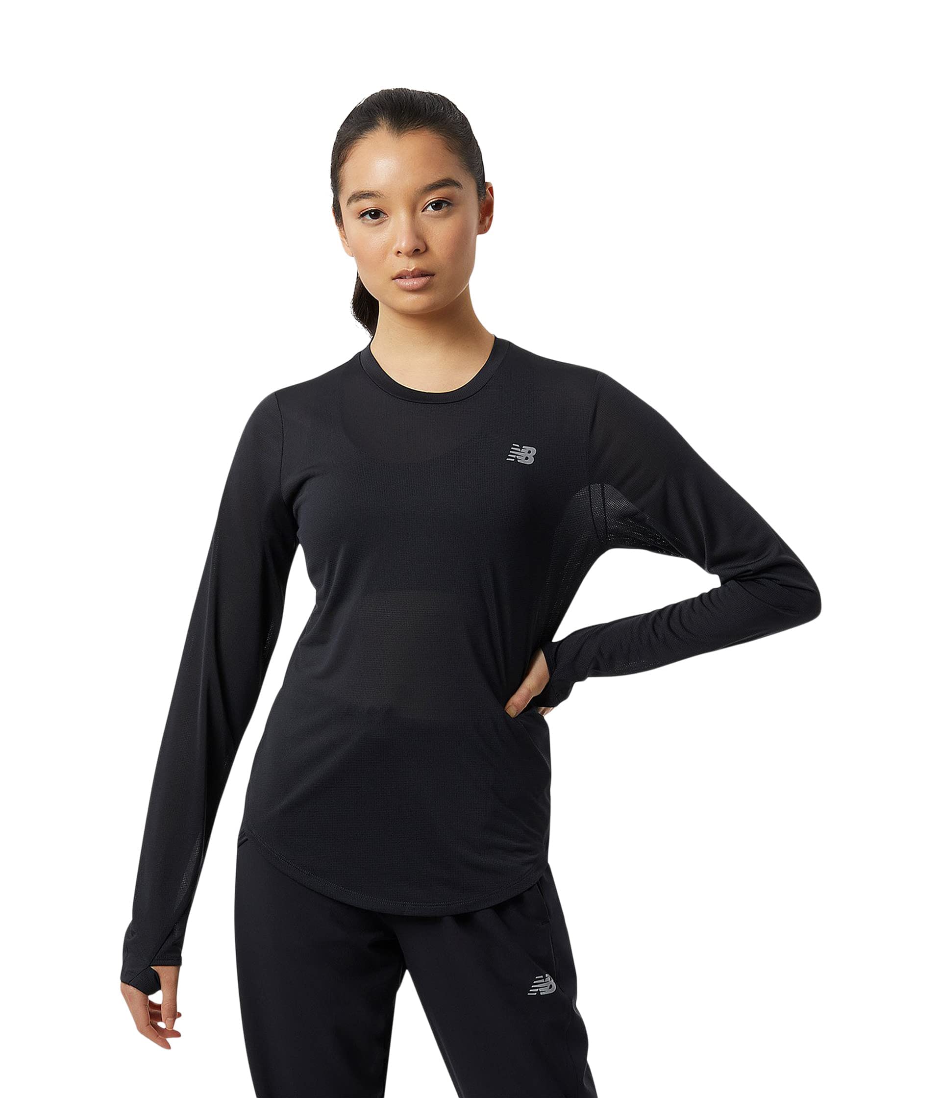 New Balance Women's Accelerate Long Sleeve 22, Black, Medium