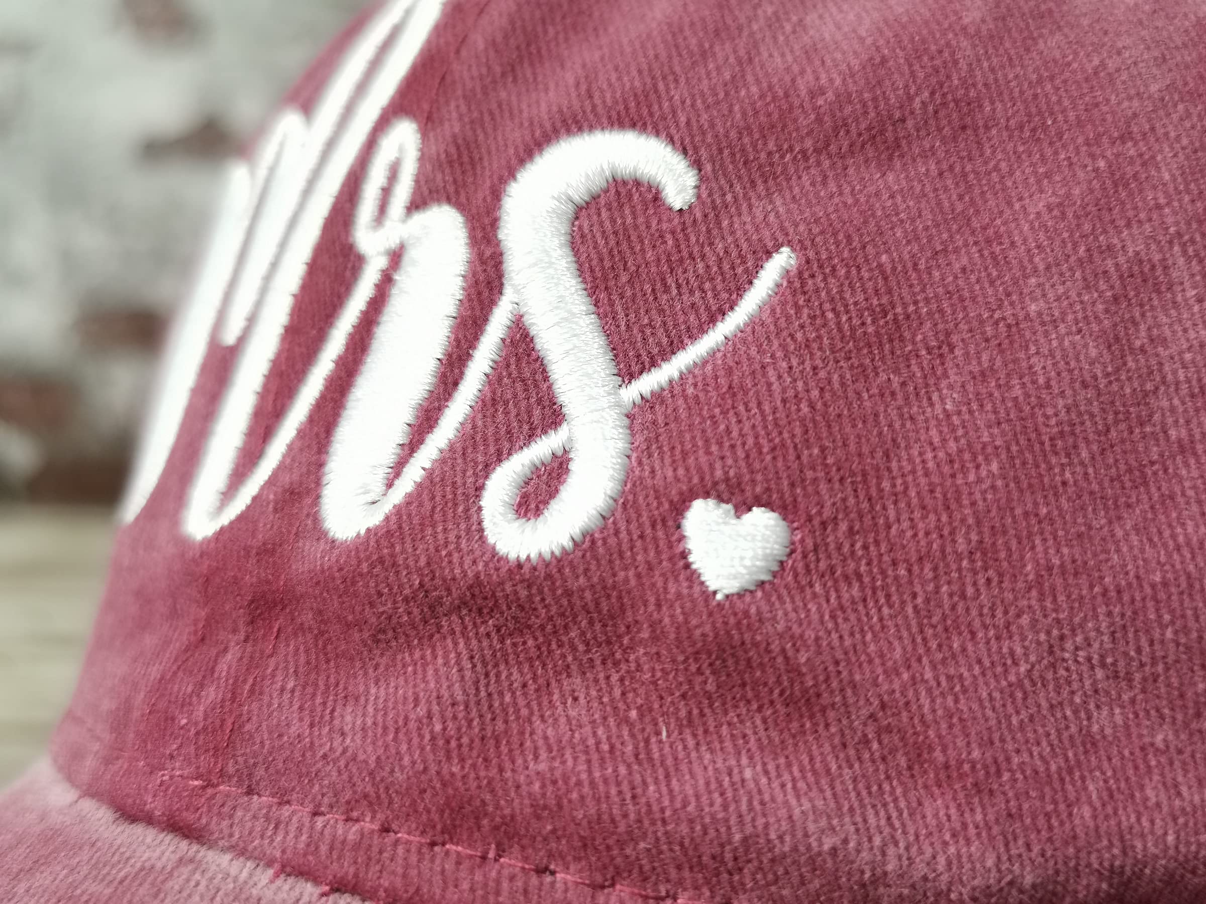 Mr. and Mrs. Hats, Embroidered Baseball Caps Snapback Hat, Bride Groom Matching Hats, Bridal Gift, Newlywed Honeymoon Wedding Gift, Couples Set