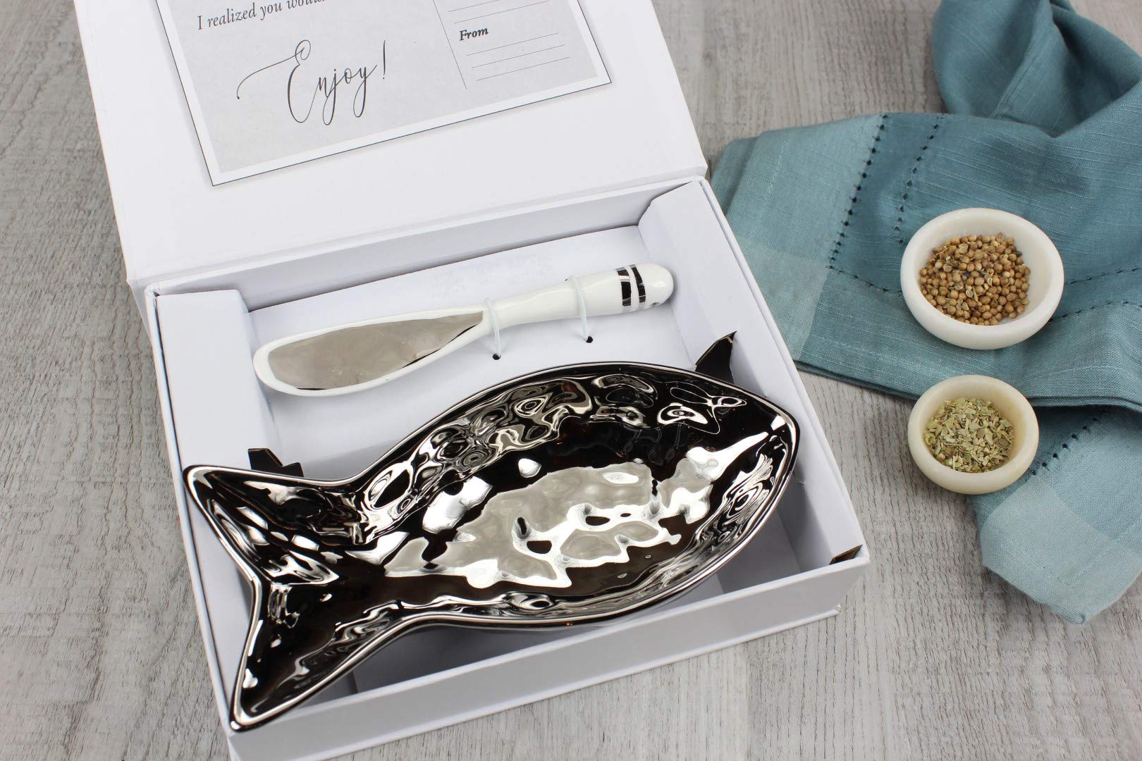 Pampa Bay Get Gifty Bowl and Spoon Set, Fish Design