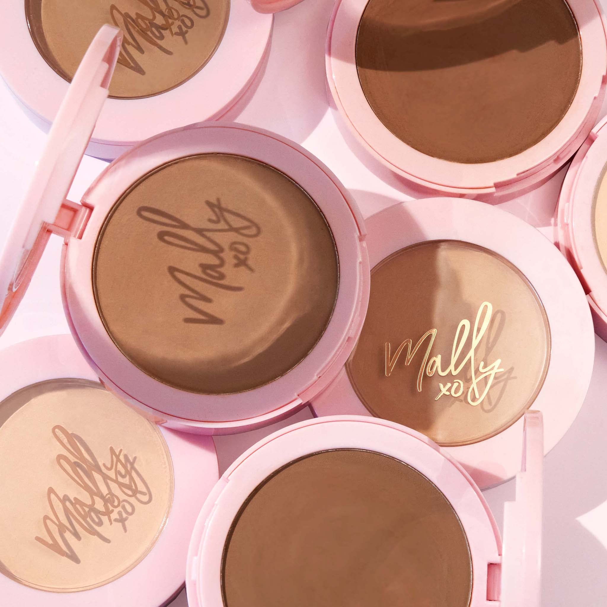 Mally Beauty Soft as Silk Powder Foundation, Beige