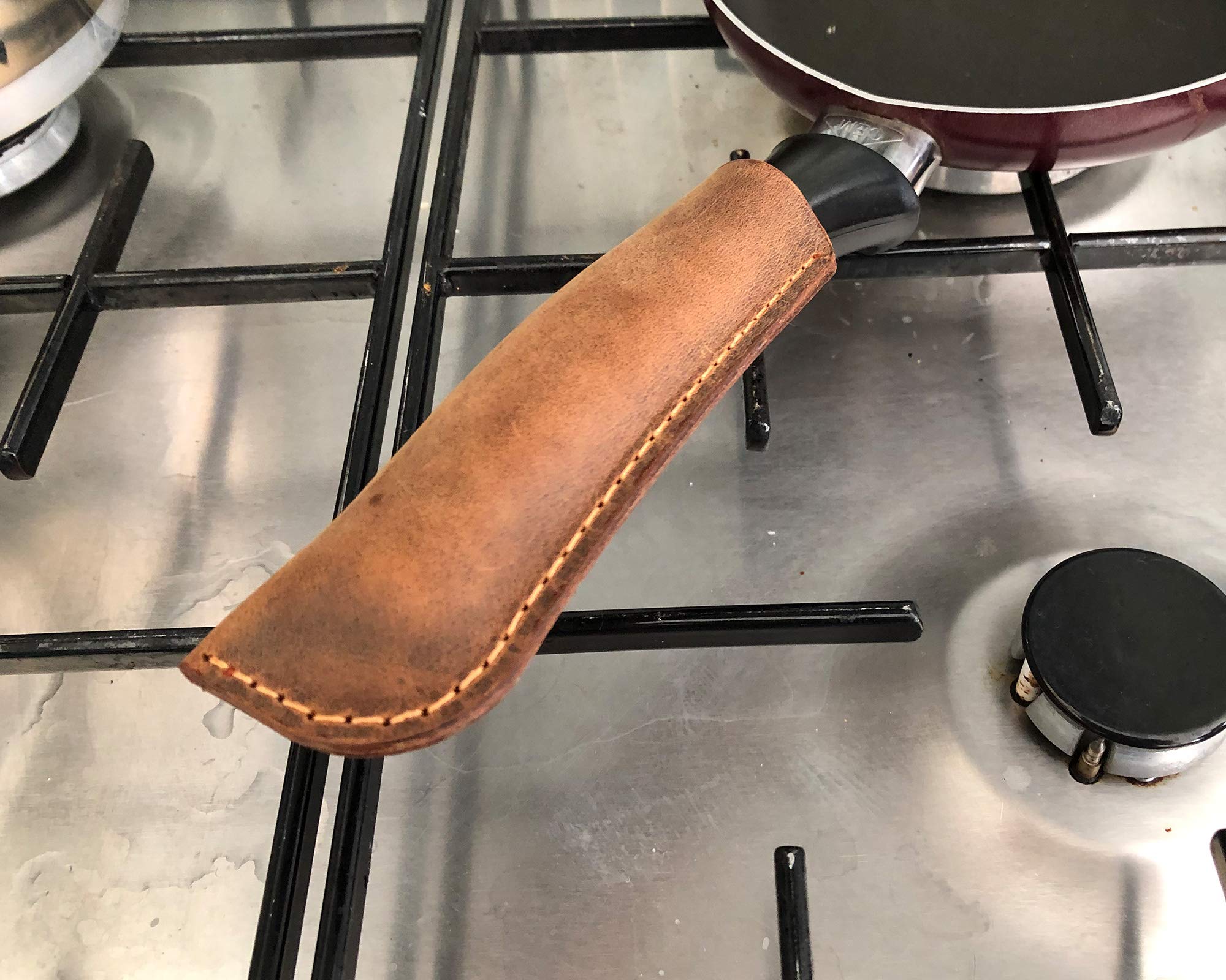 Personalized Leather Pot Handle Cover - Leather Hot Handle Holder - 100% Genuine Leather Potholder - Personalized Pot Holder - Leather Potholder - Cast Iron Handle Cover - Custom Skillet Handle Cover