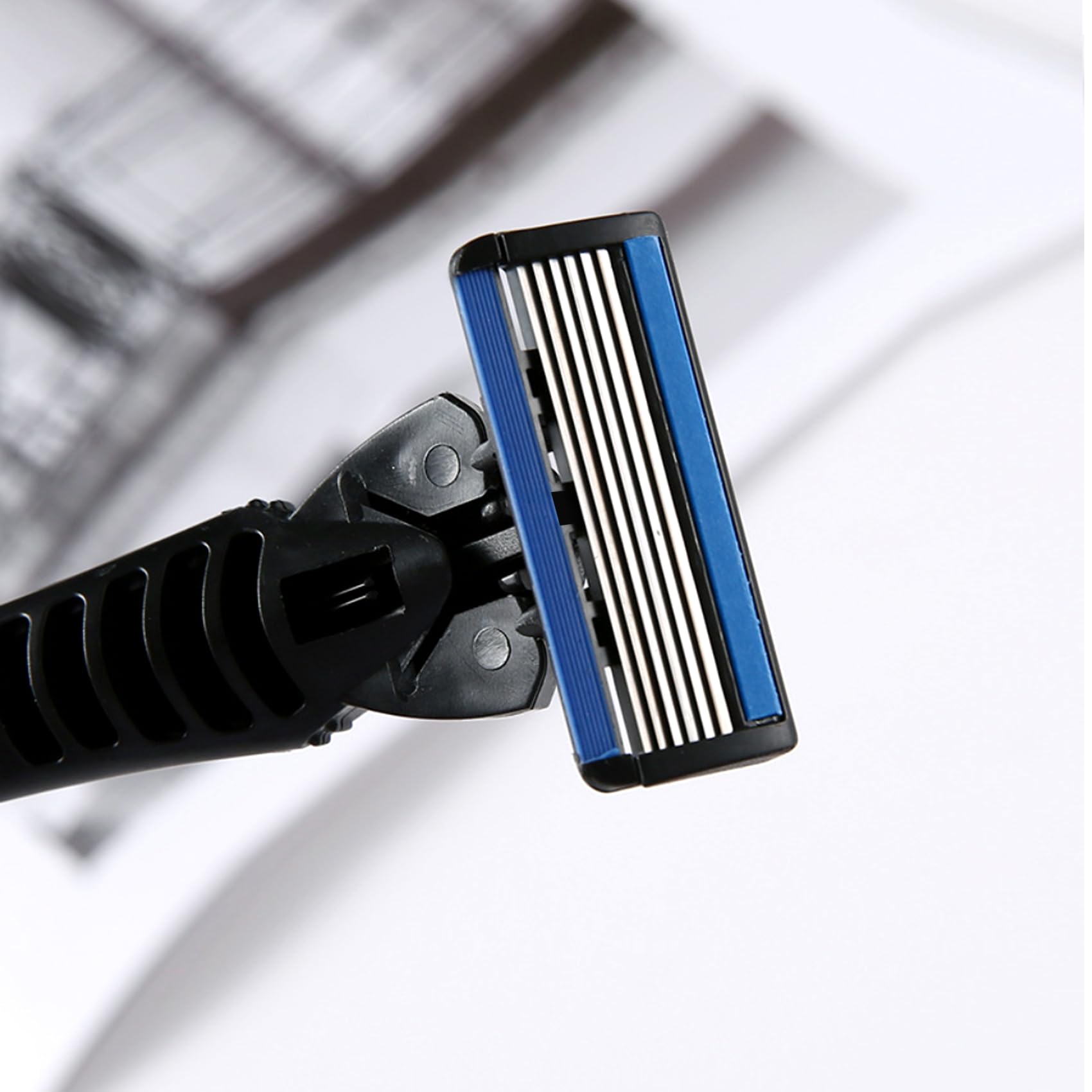 Mens Razor 6 Blade Refills,6 Blade Razor Cartridges with Lubricating Strip,Delivers a Clean, Close Shave,18 Count - blue