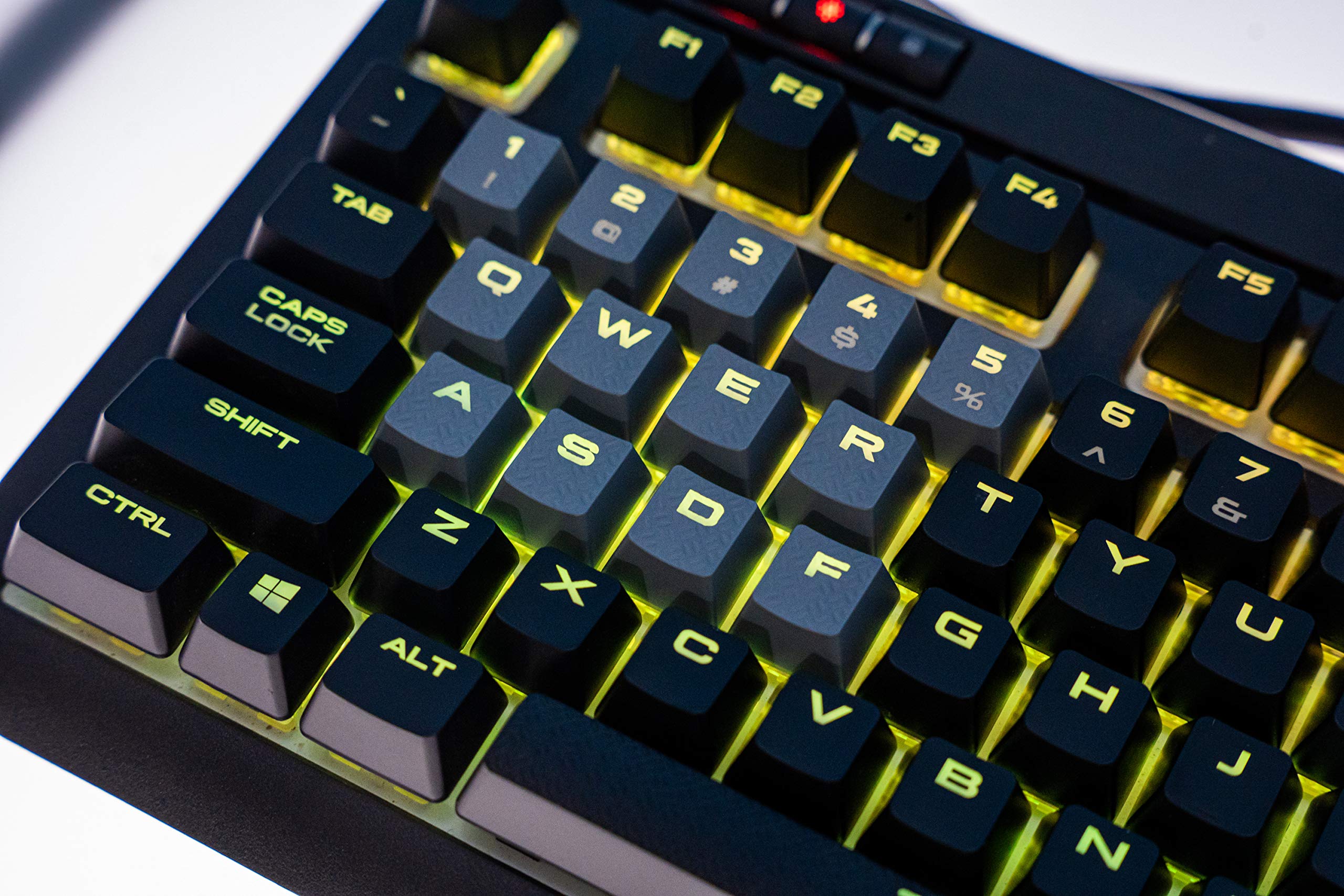 Mechanical Keyboard keycaps Non-Slip Design Backlit OEM Cherry MX keycaps FPS keycaps Professional Gaming keycaps(Black)