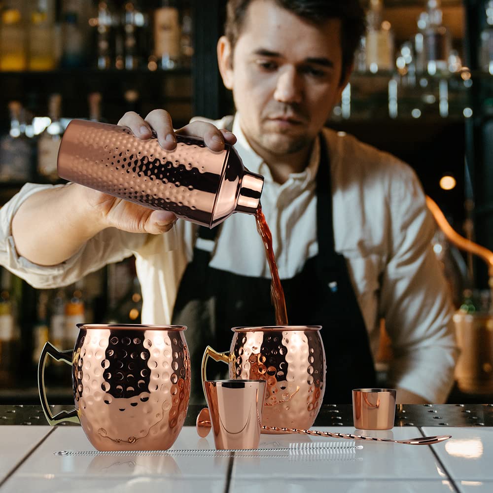 Moscow Mule Kit Moscow Mule Gift Set Hammered Copper Mugs Bar Set with 1 Cocktail Shaker, 2 Moscow Mule Mugs, 2 Straws, 1 Jigger, 1 Mixing Spoon, 1 Straw Cleaner for Wine Cold Drink Mixing Party