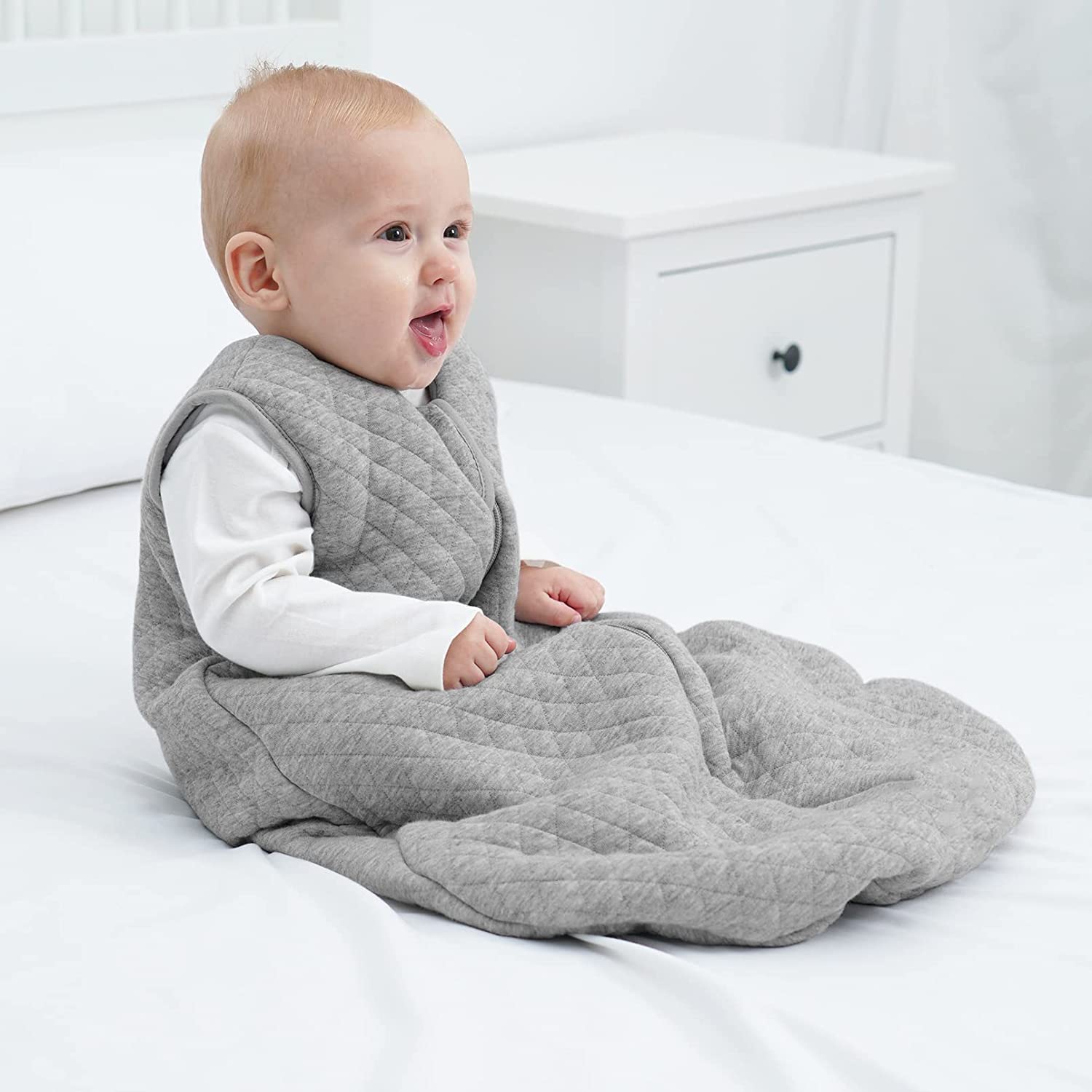 Yoofoss Baby Sleep Sack 6-12 Months, 2.5 TOG Quilted Winter Wearable Blanket Thickened Baby Sleeping Bag 2-Way Zipper Toddler Sleeping Sack Warm Comfy (Medium)