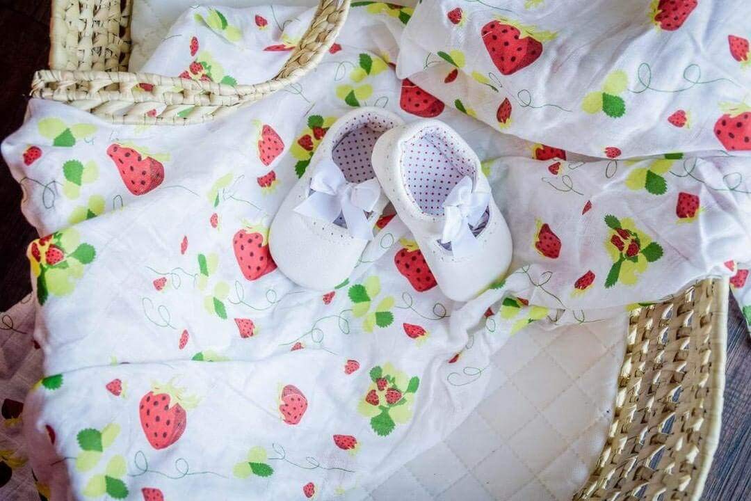 KloudBambu Muslin Swaddle Receiving Blankets, Strawberry Lemon, Extra Large Unisex Breathable Ultra Soft, Baby Registry Essentials