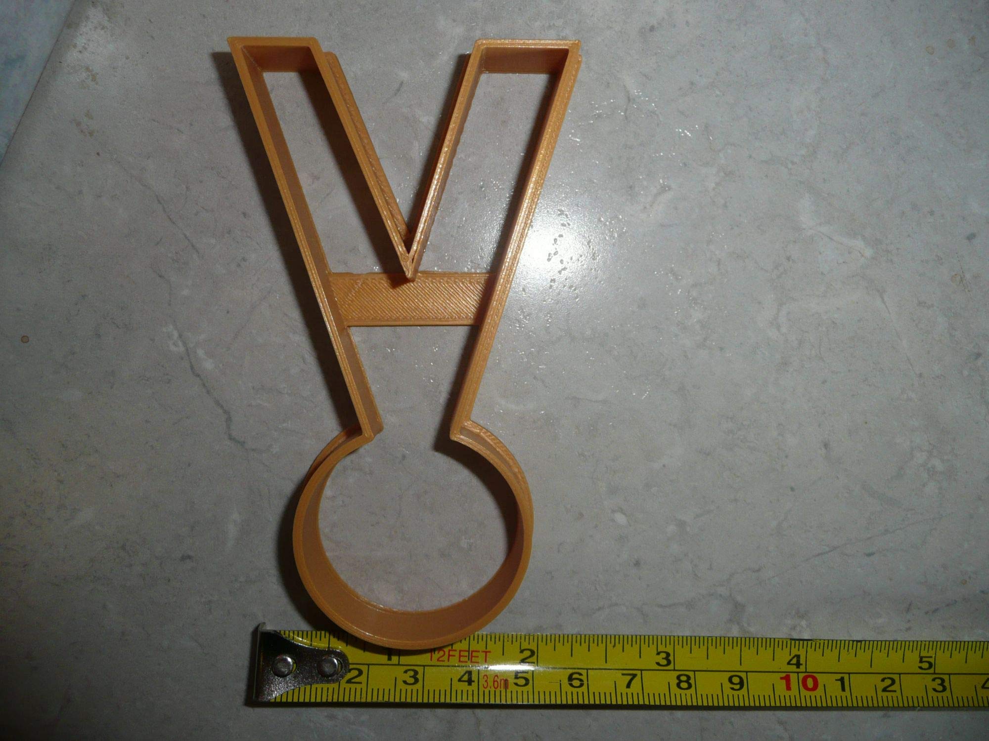 RUNNER MEDAL RUNNING AWARD RIBBON HALF MARATHON 5K 10K 15K ATHLETE COOKIE CUTTER MADE IN USA PR2893