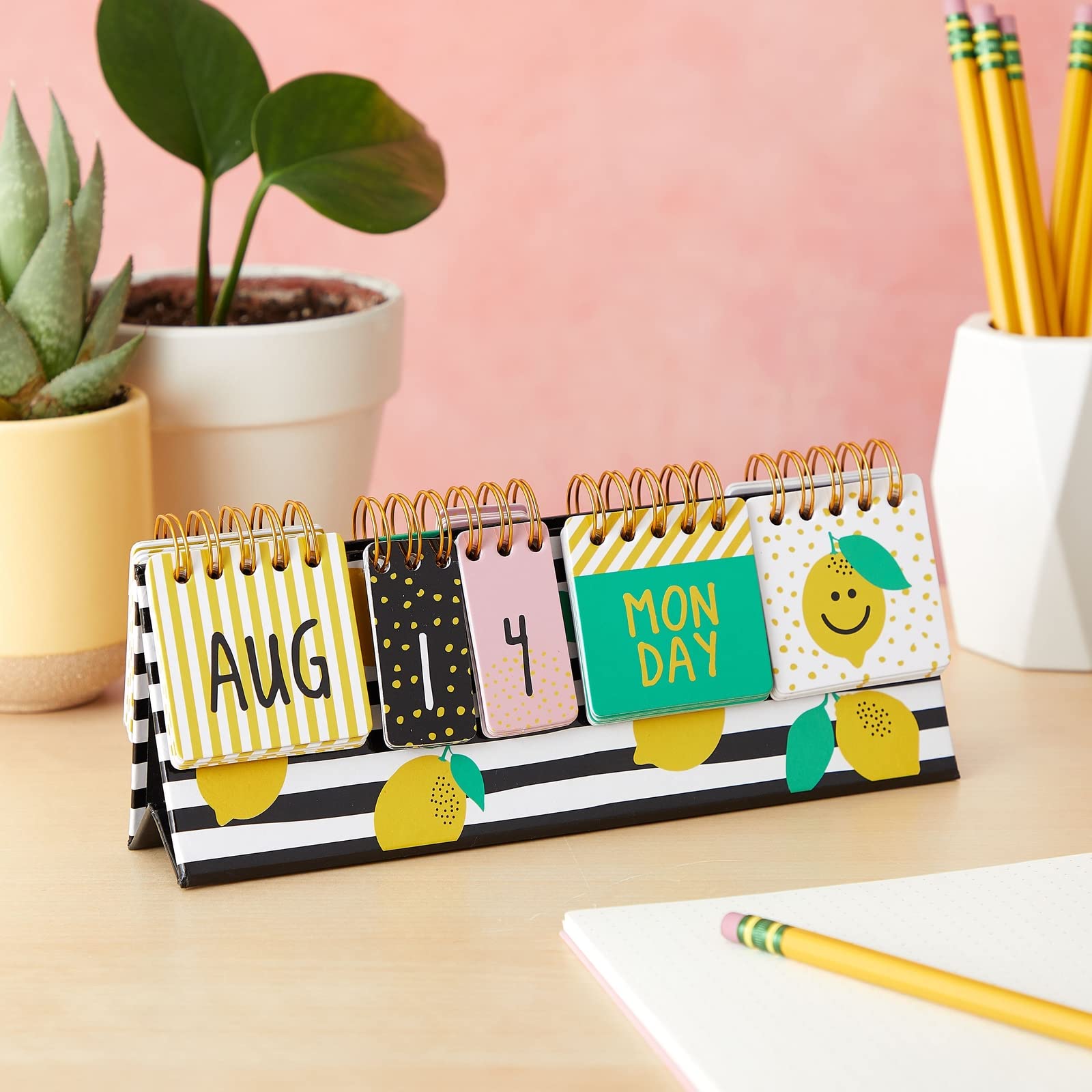 Paper Junkie Lemon Perpetual Flip Calendar for Office Desktop, Classroom Supplies, Desk Calendar with Day, Date, and Month Display for Planning, Home, Kitchen Decor (8 x 3.5 Inches)