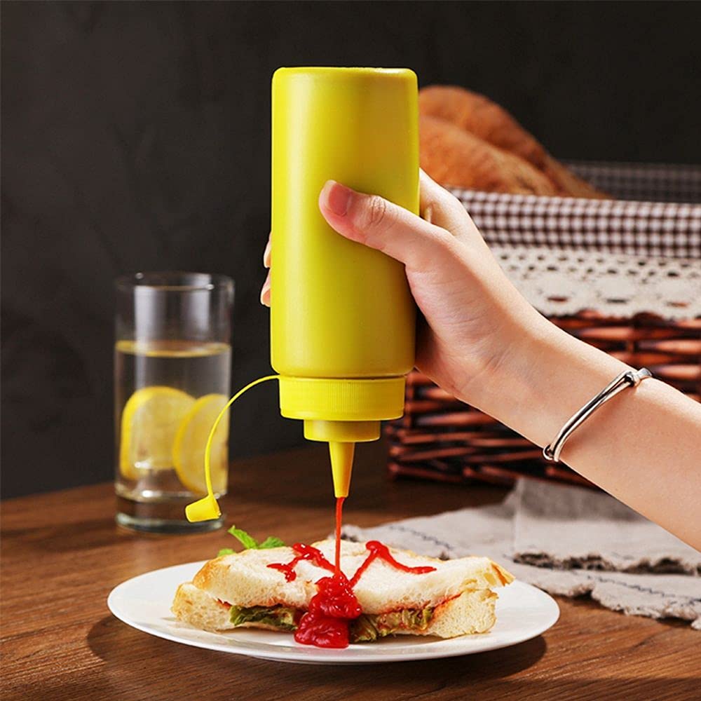 Plastic Squeeze Bottle with Cap, Leak-proof Sauce Bottle Reusable Spice Dispenser Ketchup Storage Bottle Kitchen Gadget(200ml-Single hole,white)