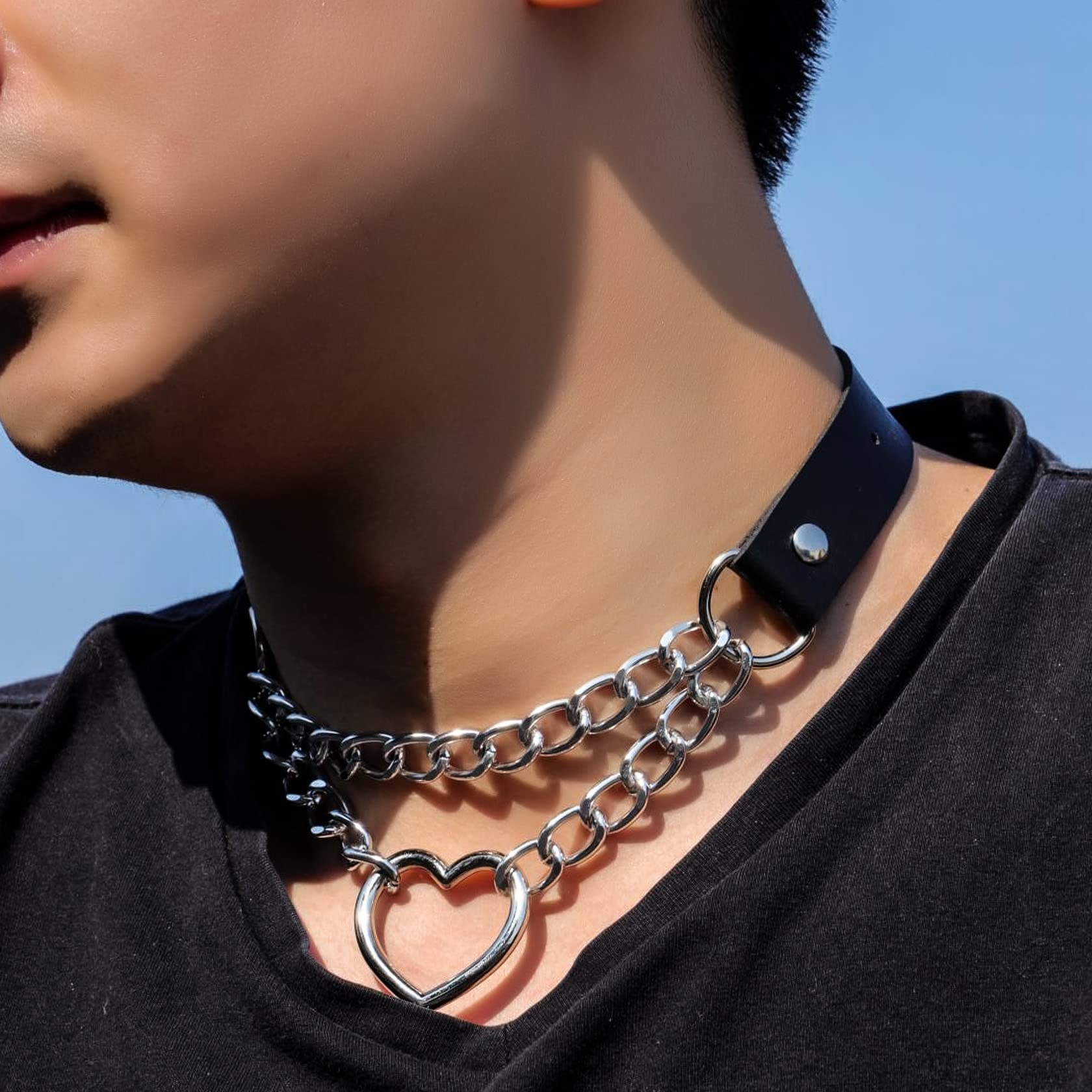 Manfnee PU Leather Choker Punk Emo Heart Pendant Chain Choker Collar Necklace for Women Adjustable