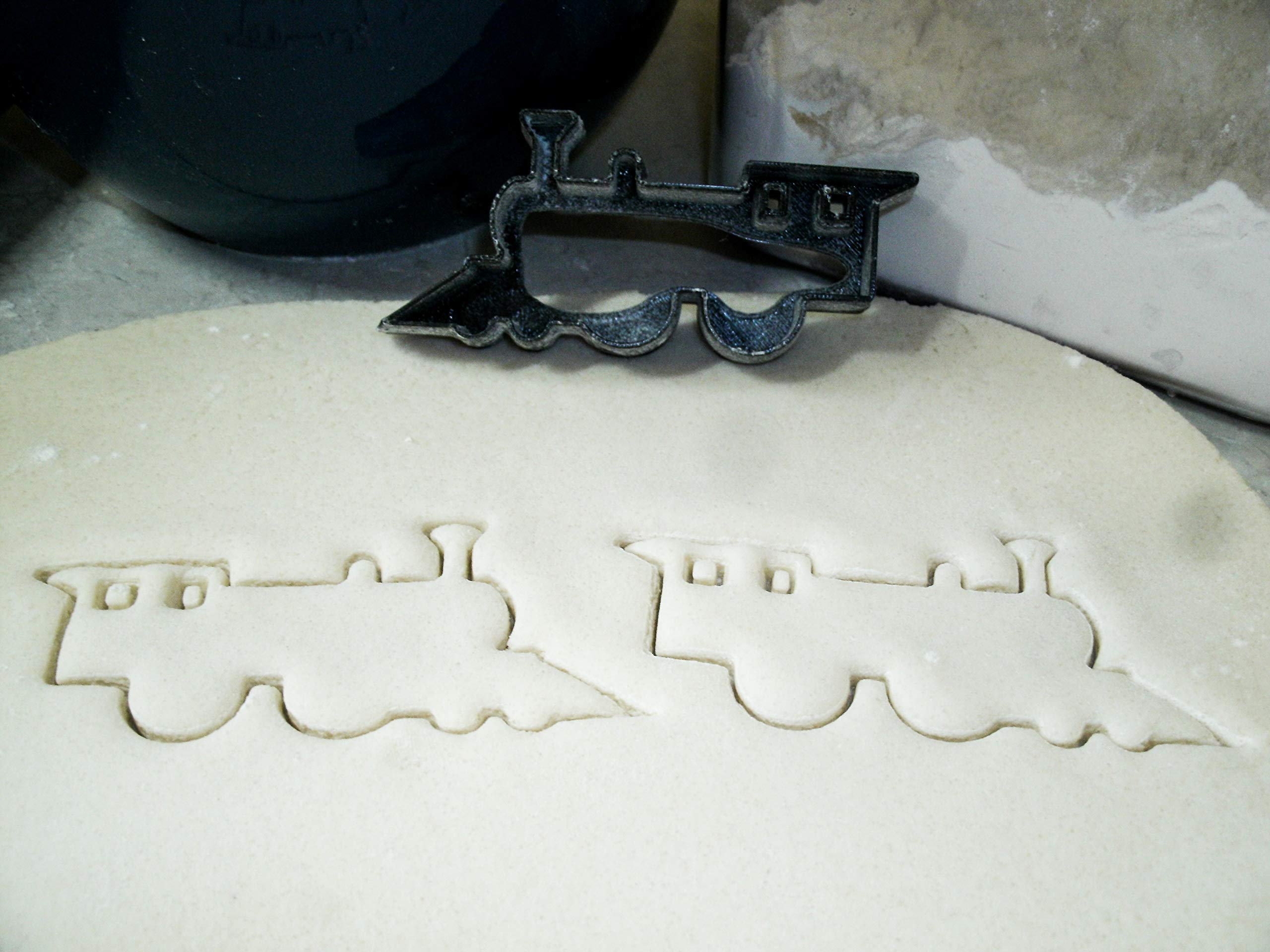 POLAR EXPRESS THEME NORTH POLE TRAIN CHRISTMAS MOVIE BOOK SET OF 6 COOKIE CUTTERS MADE IN USA PR1122