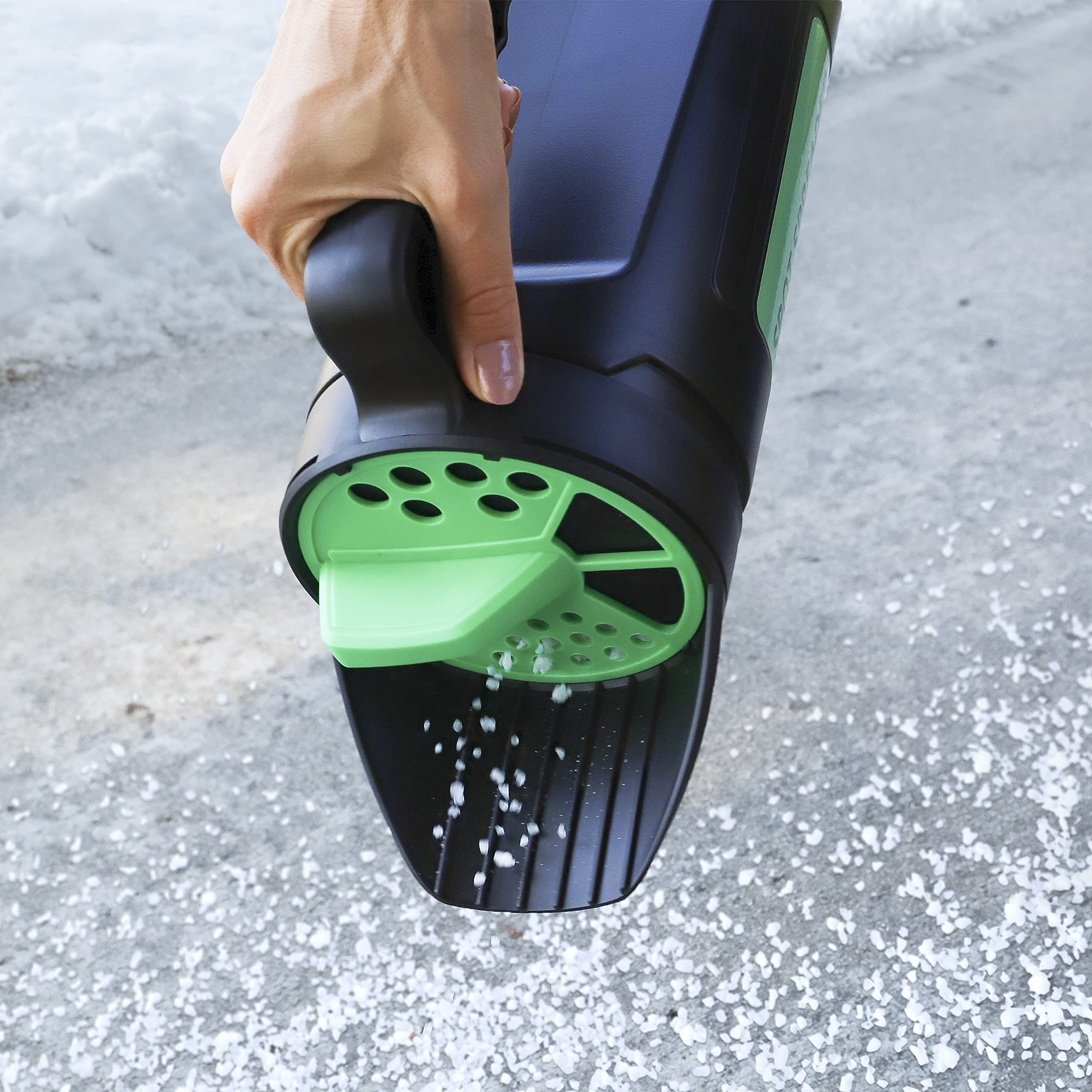 Snow Joe AZ-50-EB Melt-2-Go Nature + Pet Friendly CMA Blended Ice Melter, 50-lb Bag & Spot Spreader Hand Spreader Shaker for Seed, Salt, De-Icer, Ice Melt, Earth Food and Fertilizer - Up to 80 Oz