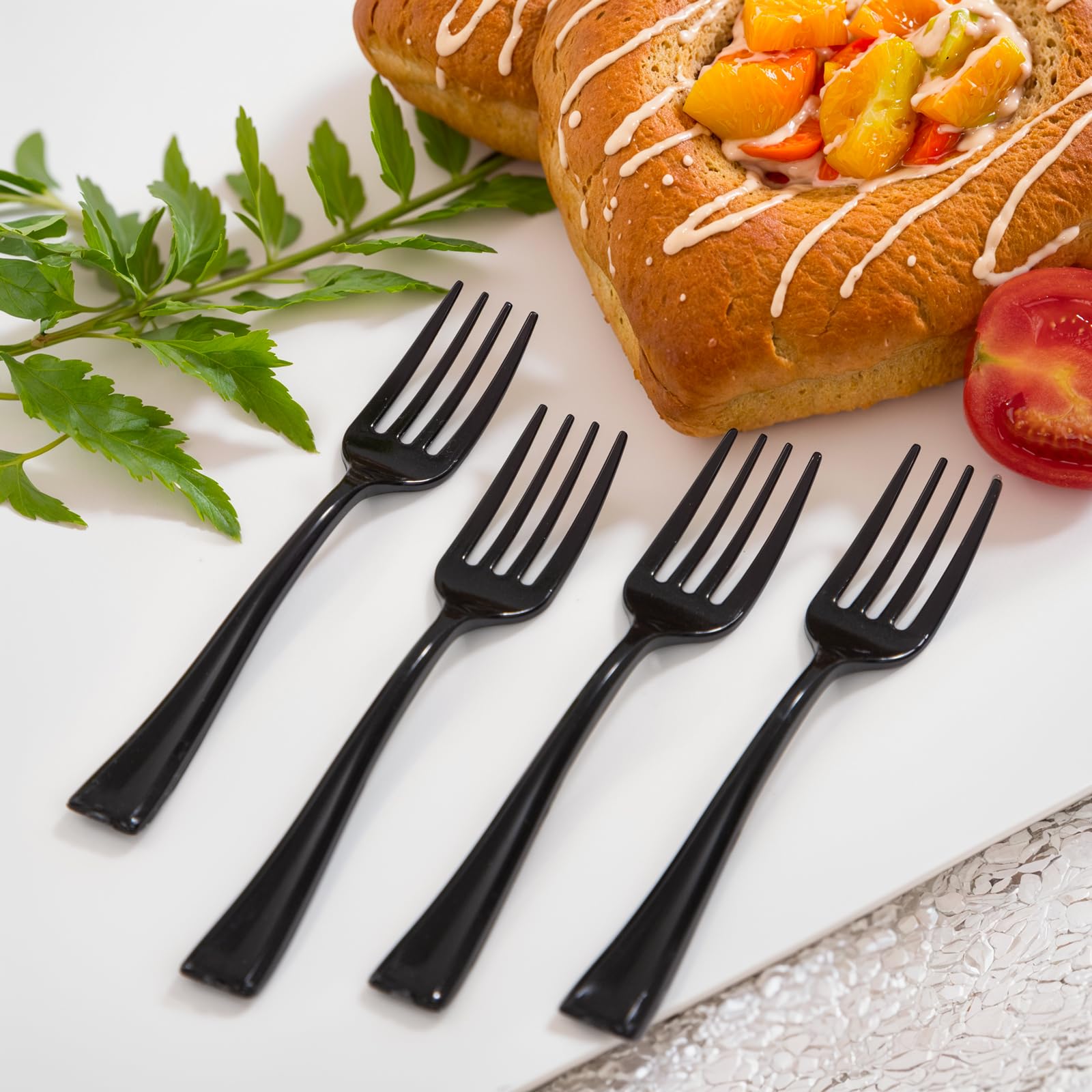 WDF 300 Pieces Black Plastic Mini Forks-4inches Black Plastic Forks-Heavy Duty Plastic Tasting Forks-Perfect for Small Appetizers and Desserts