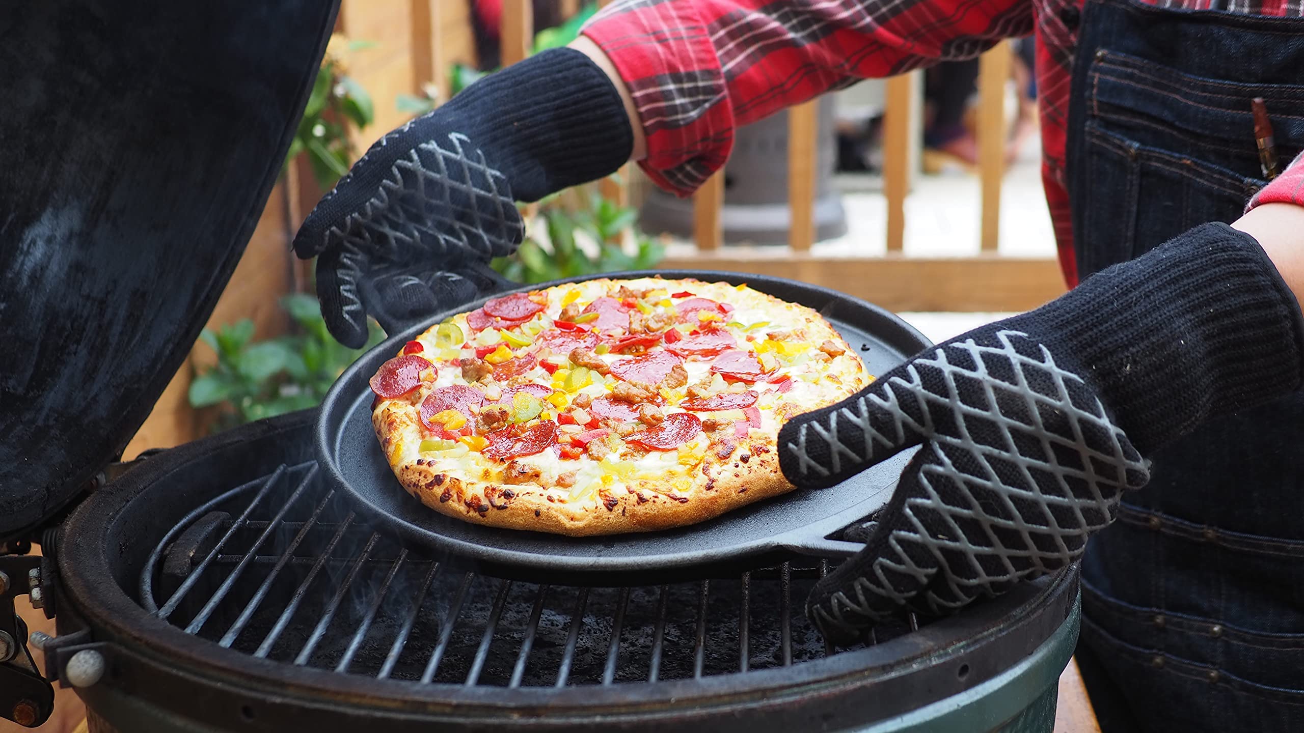 PitMaster King Cast Iron Pizza Stone 4-Pk Complete Kit