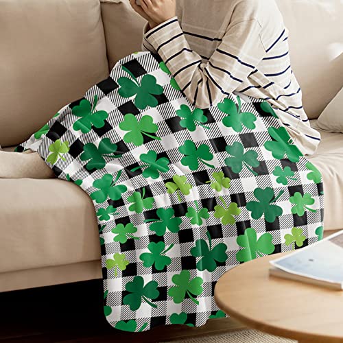 St. Patrick's Day Flannel Blanket,Soft Warm Cozy Flannel Fleece Throw Blanket, Lucky Shamrocks Black White Buffalo Plaid Fleece Blanket,Decorative Throw Blankets for Sofa Couch Bed, 39x49Inch