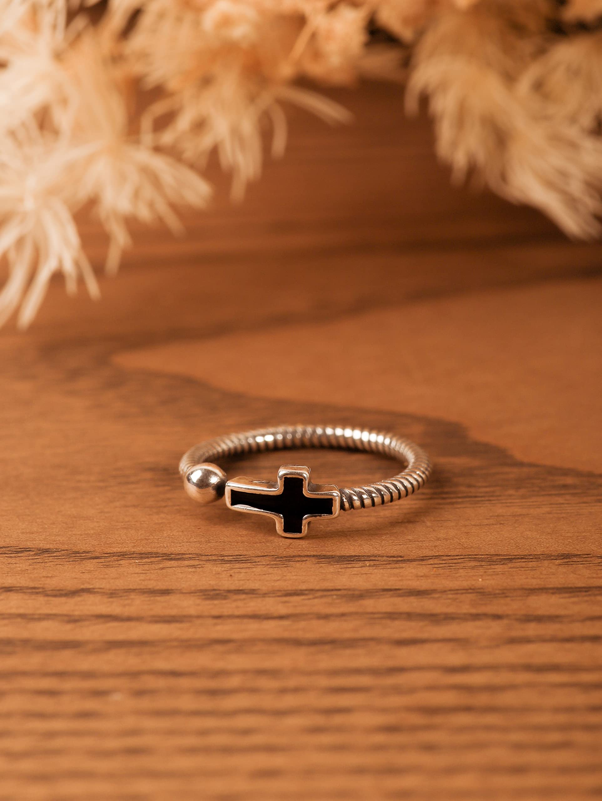 Sacina Gothic Goth Cross Ring, Adjustable Ring, Cross Ring for Women, Gothic Ring, Goth Ring, Halloween Christmas New Year Jewelry Gift For Women
